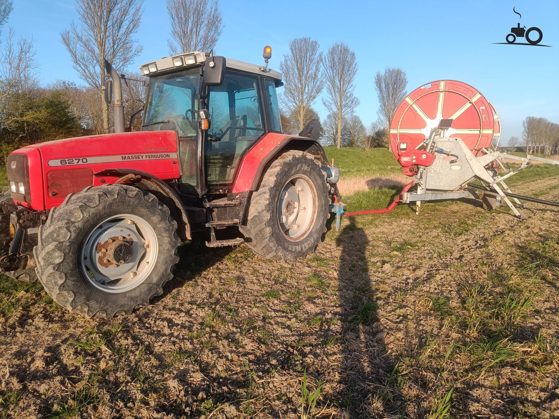 Foto Massey Ferguson 6270 #1614650