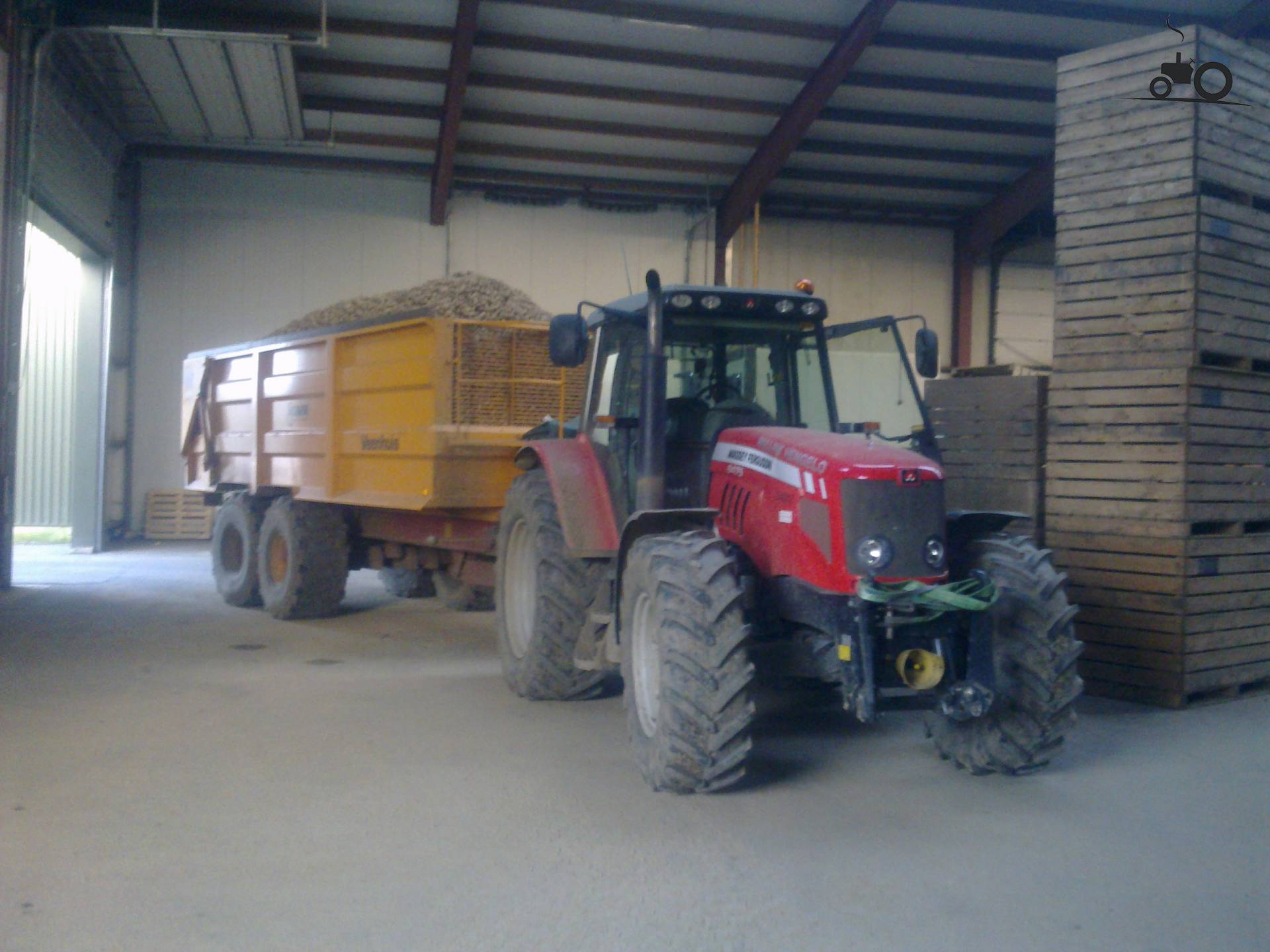 Massey Ferguson 6475