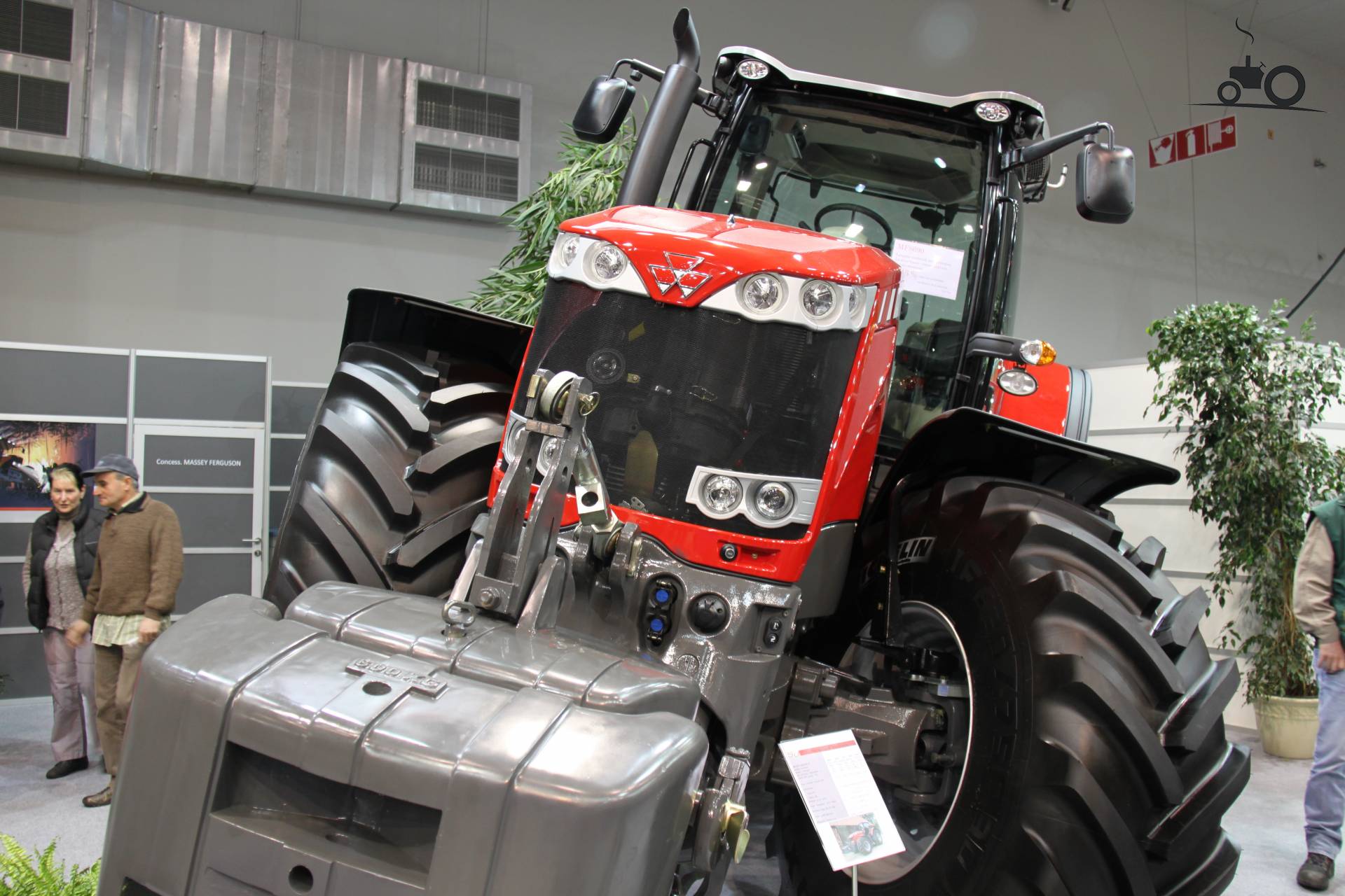 Massey Ferguson 8690