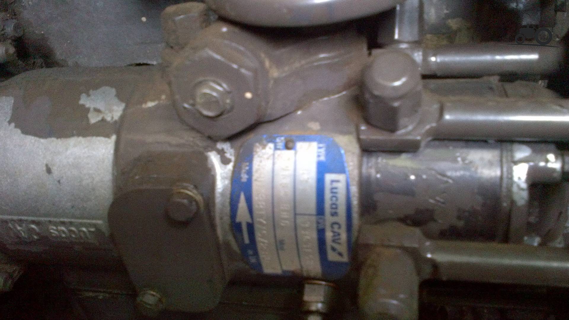 Massey Ferguson 3080 - mazoutpomp