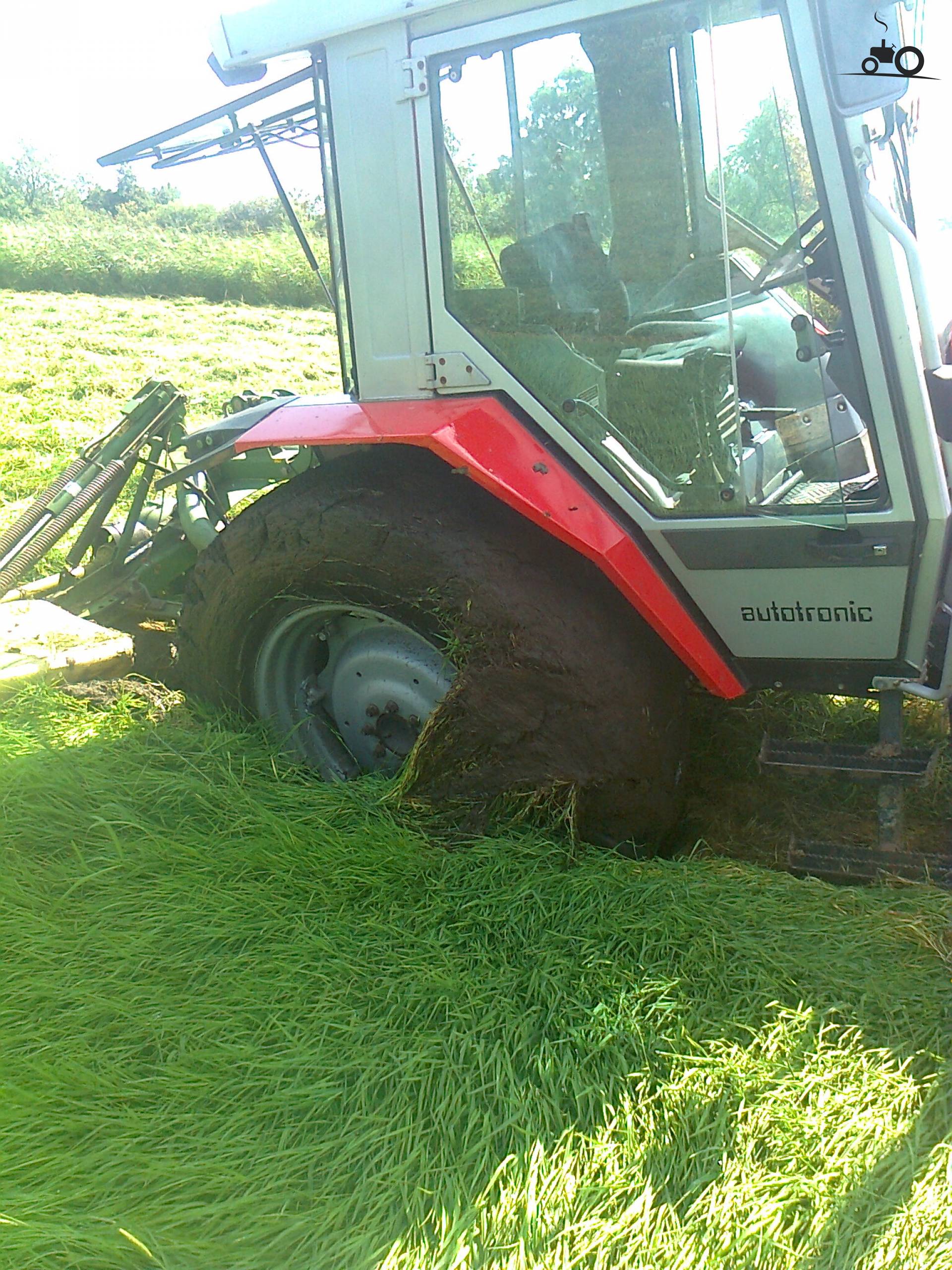 Foto Massey Ferguson 3060 675849 foto-massey-ferguson-3060-675849