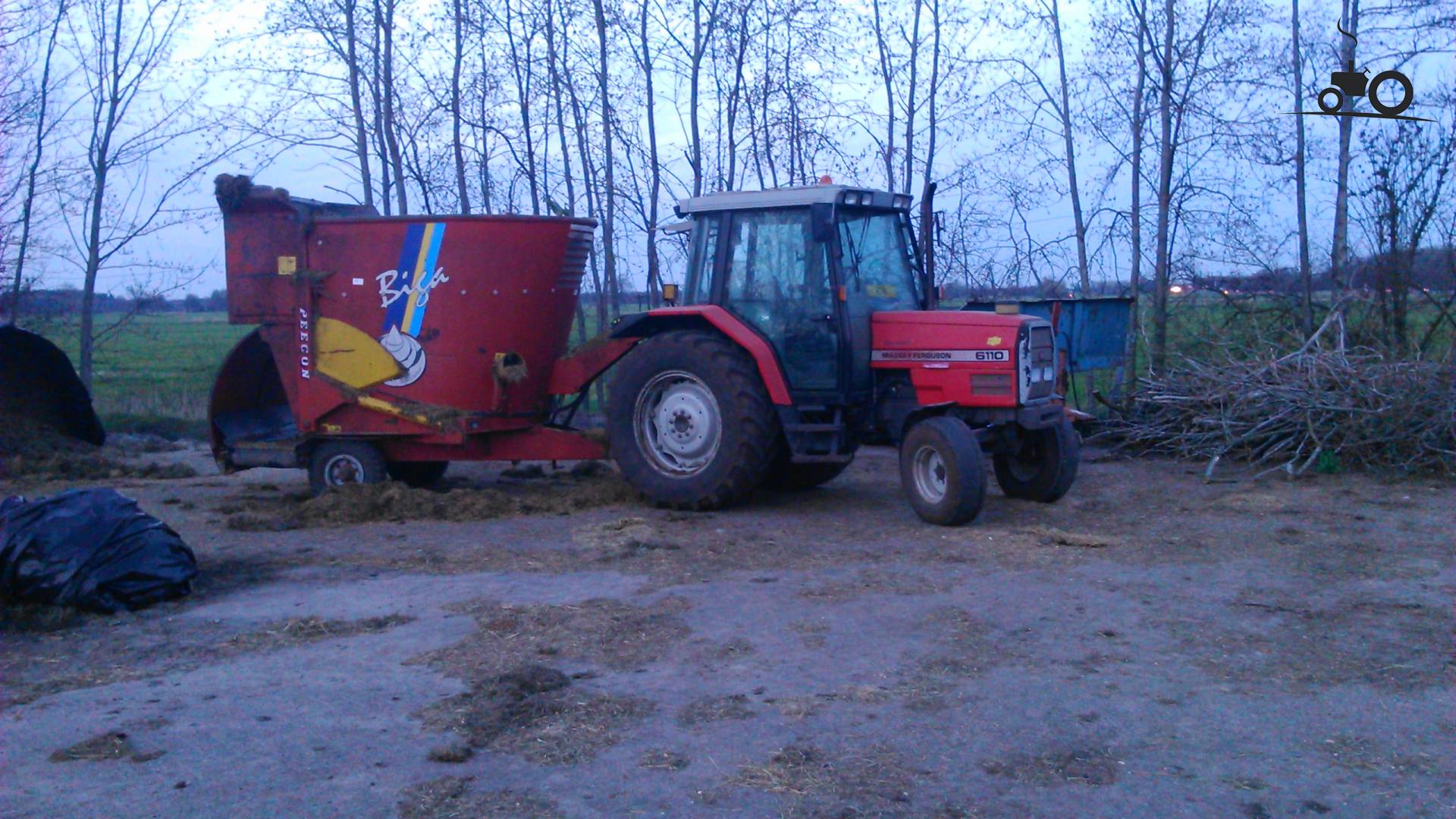 Massey Ferguson 6110