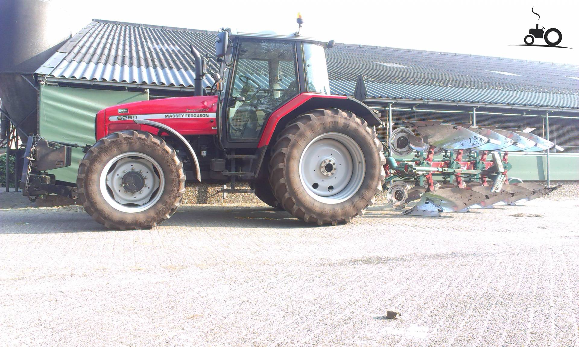 Foto Massey Ferguson 6290 van Melkveebedrijf Mts. G. Albring & A.W ...