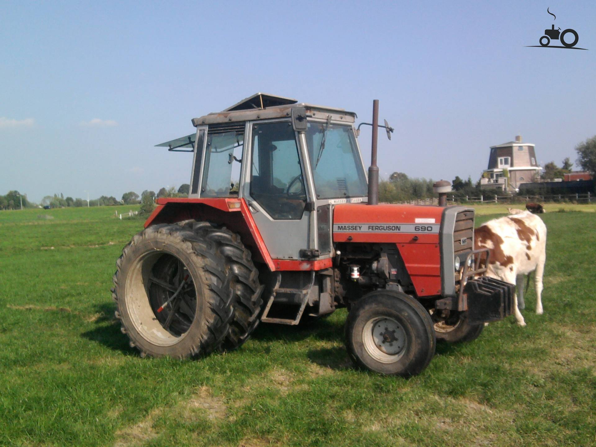 Foto Massey Ferguson 690 #872063