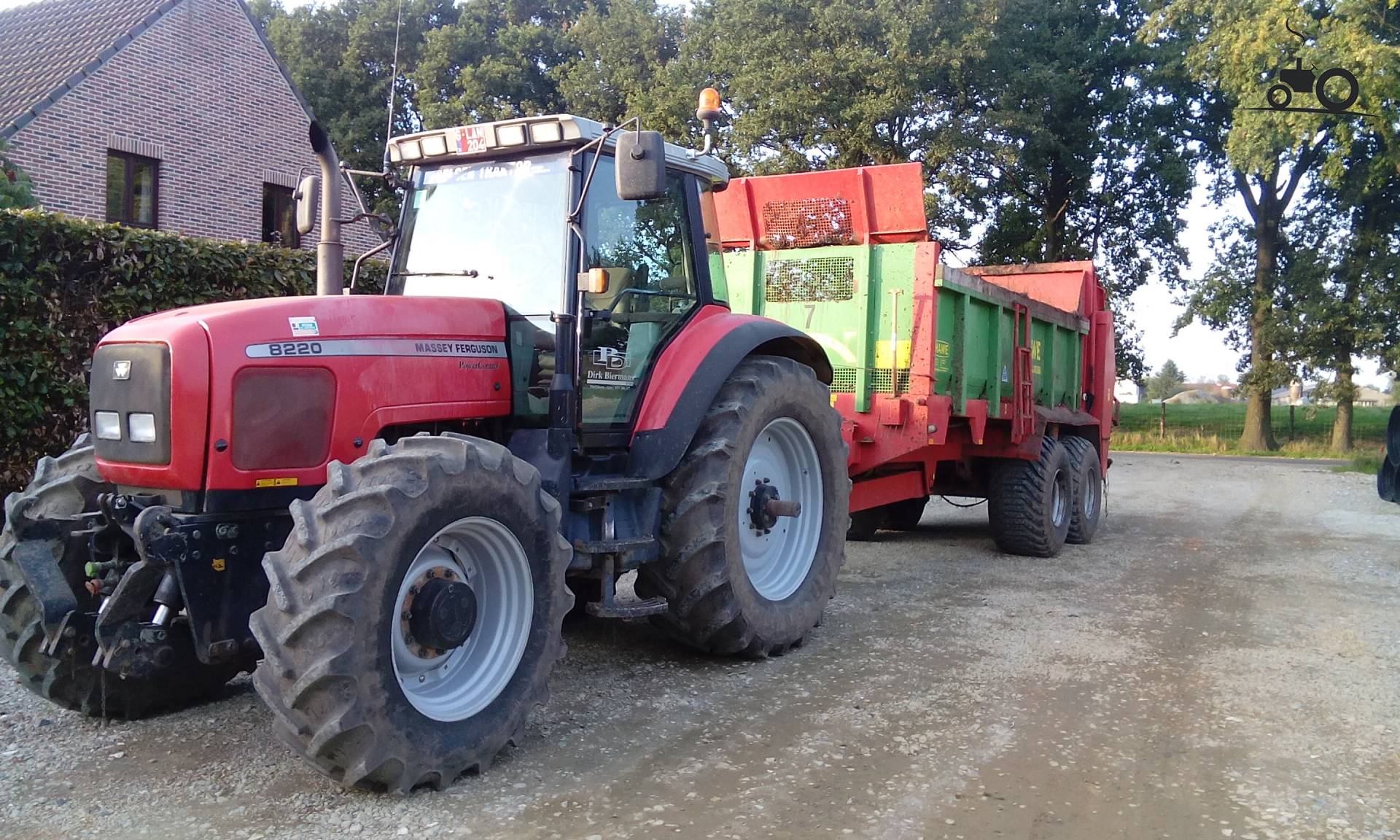 Foto Massey Ferguson 8220 #956740