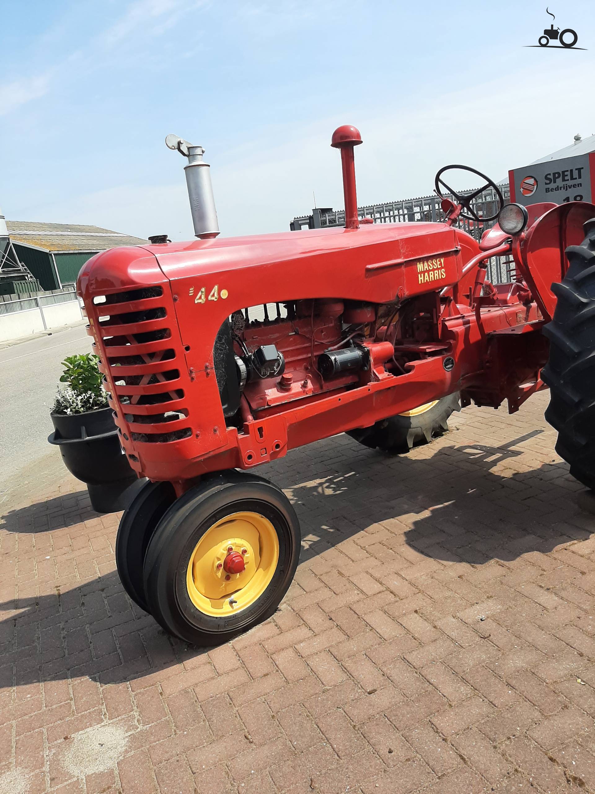 Foto Massey Harris 44 #1471986