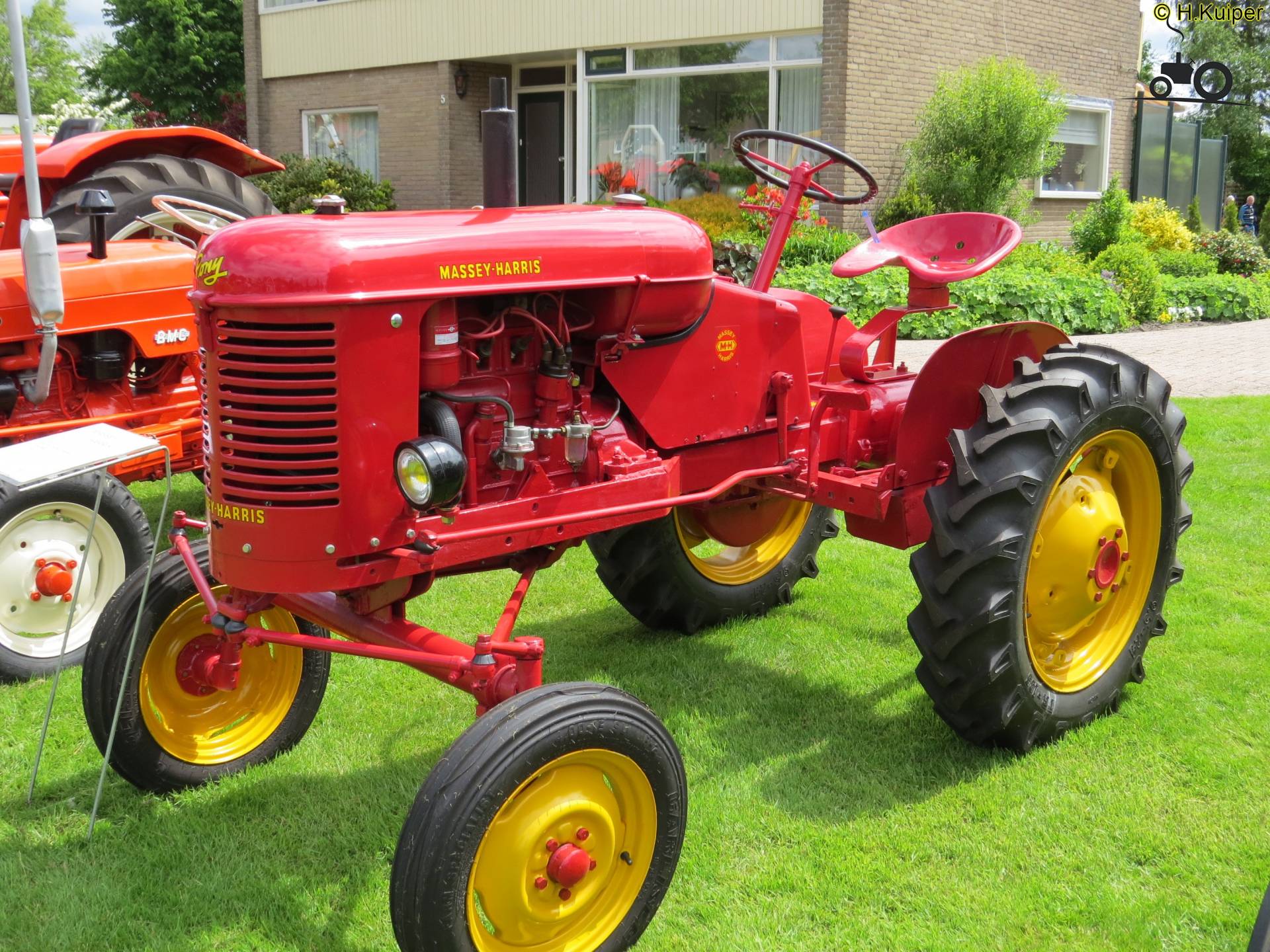 Massey Harris Pony