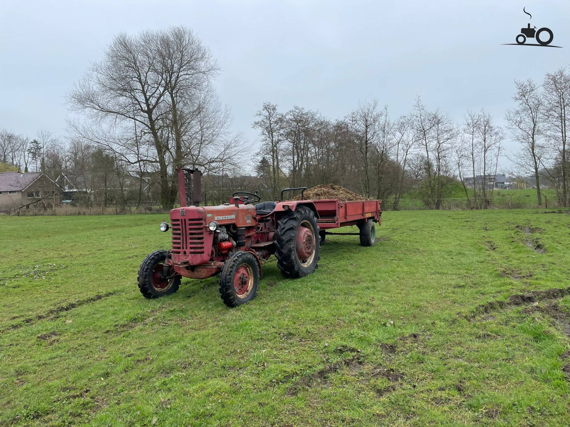 Foto Mc-Cormick D 324 #1514500