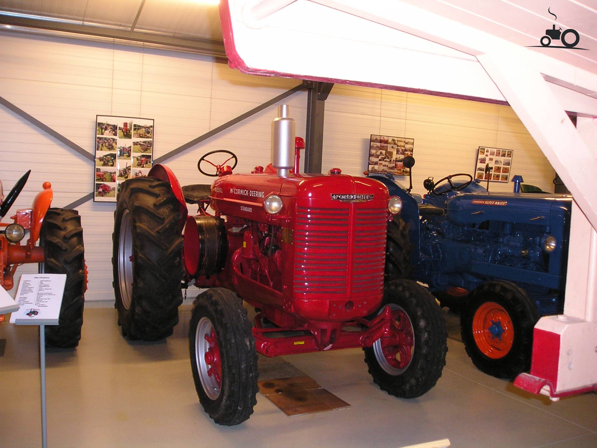 Foto McCormick-Deering WD 9 #425374