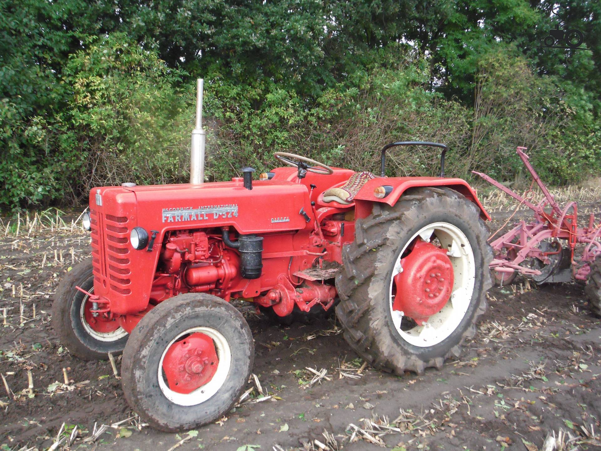 Foto Mc-Cormick D 324 #695112