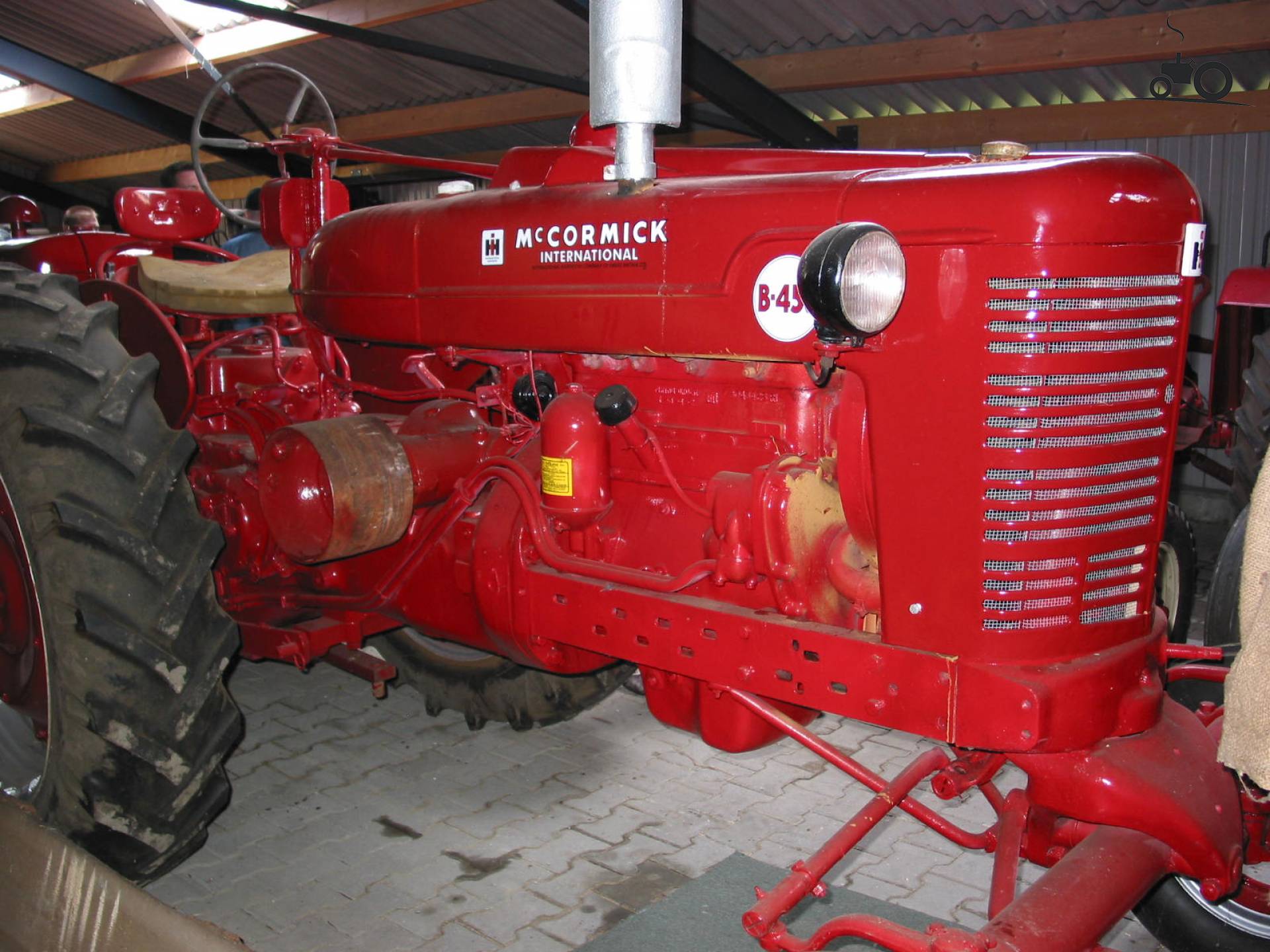 Foto Farmall B450 #820936