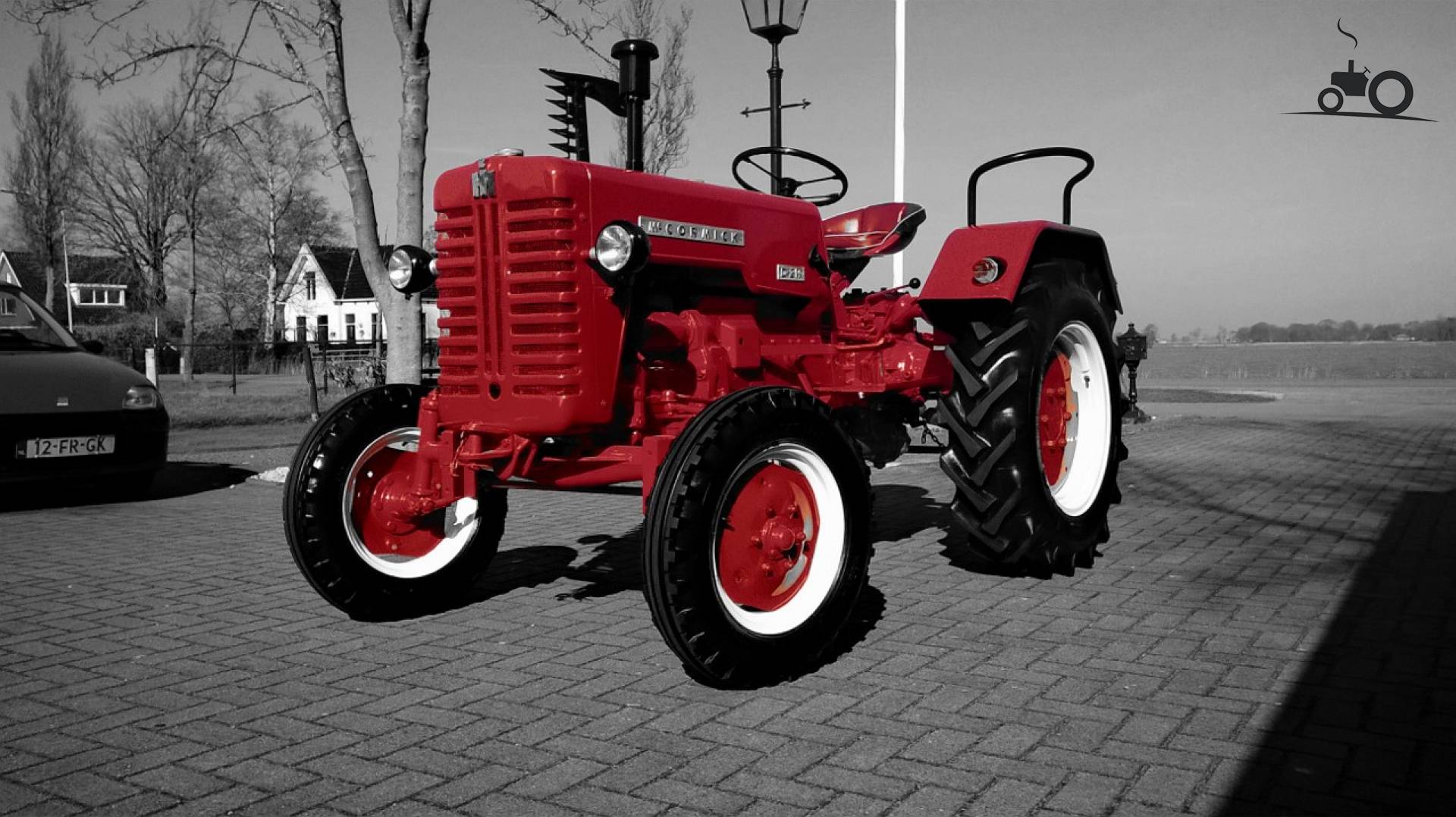 Mc-Cormick D 219 - France - Tracteur image #872174