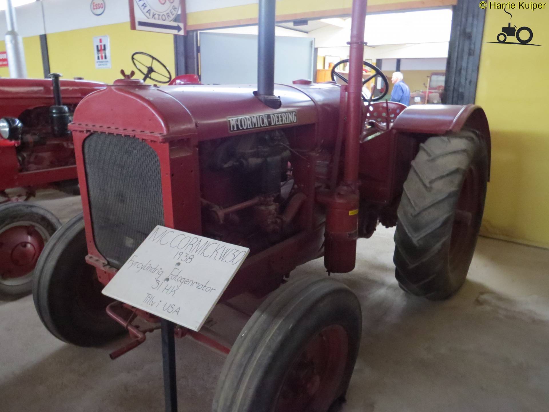 Foto McCormick-Deering W30 #1212733