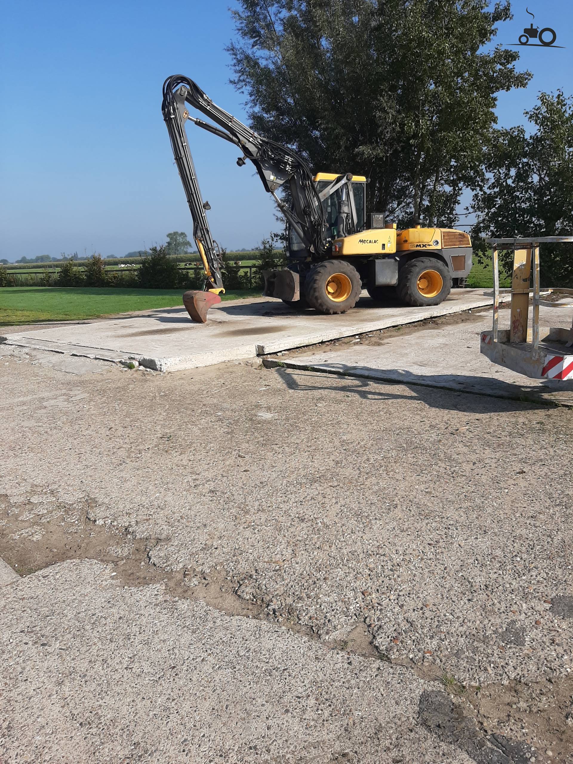 Foto Mecalac 12 MXT #1439769