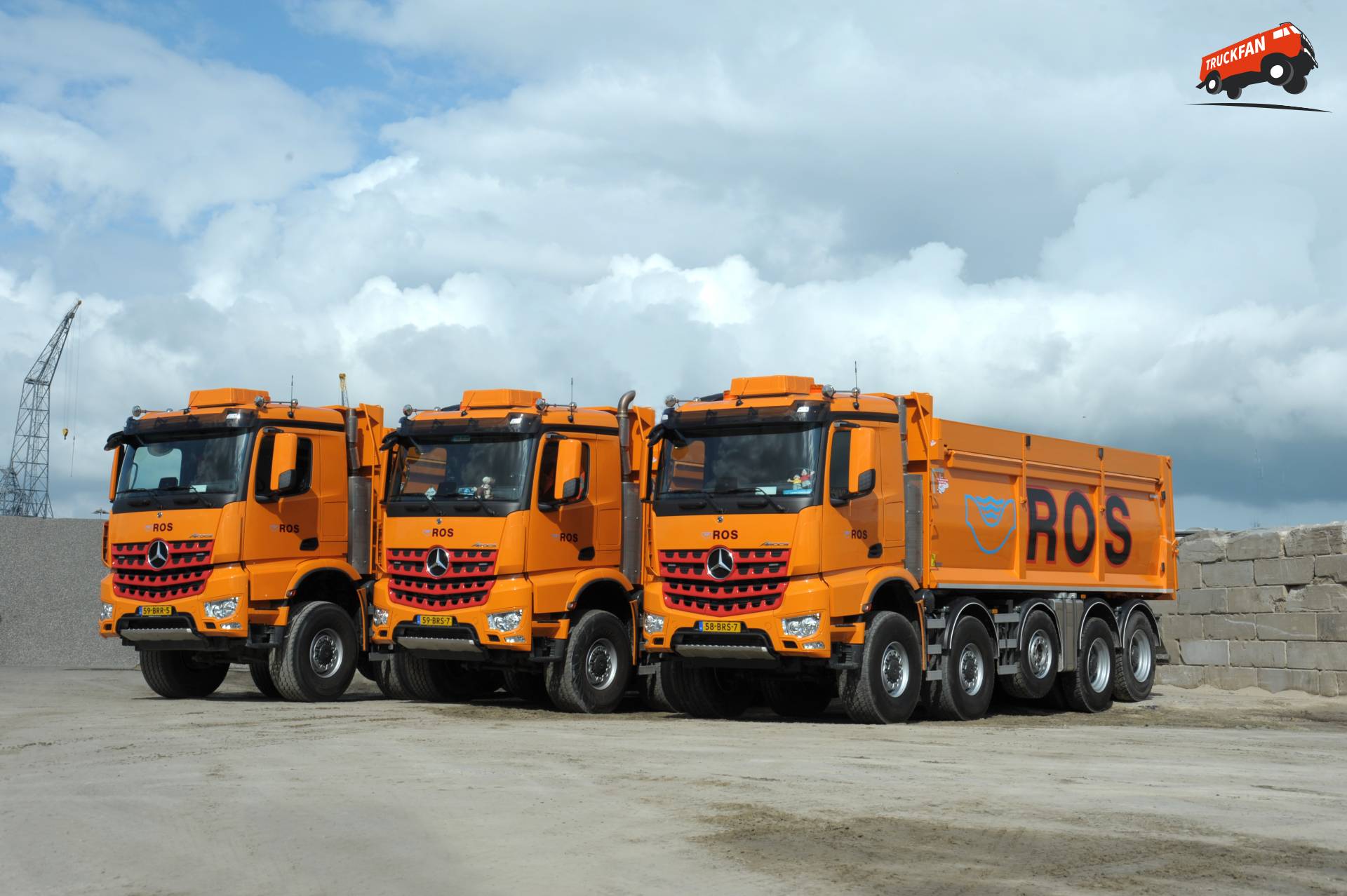 Foto Mercedes-Benz Arocs van M.N.O. Vervat Transport B.V.