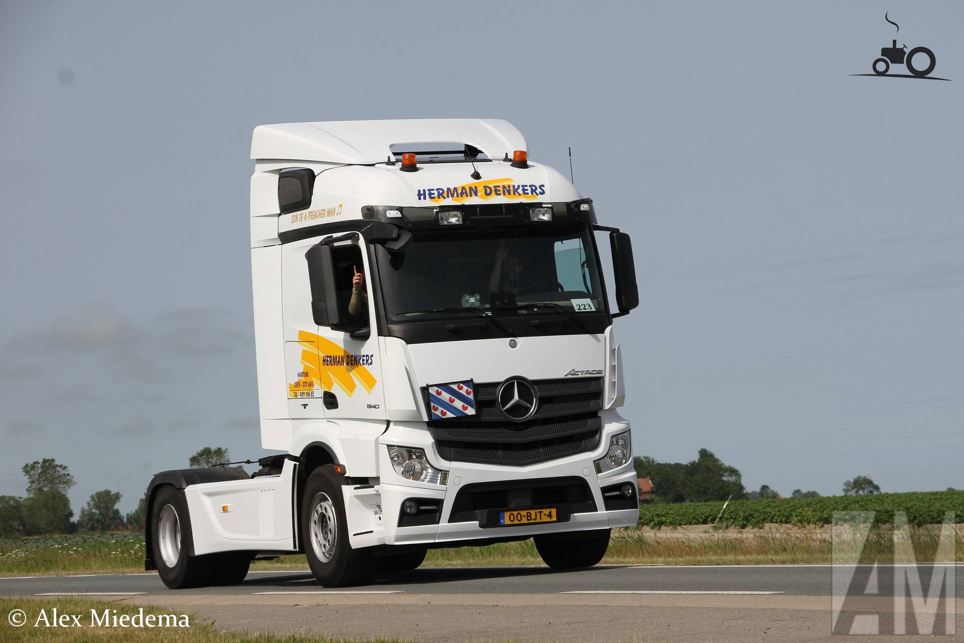 Foto Mercedes-Benz Actros MP4 van Herman Denkers Transport