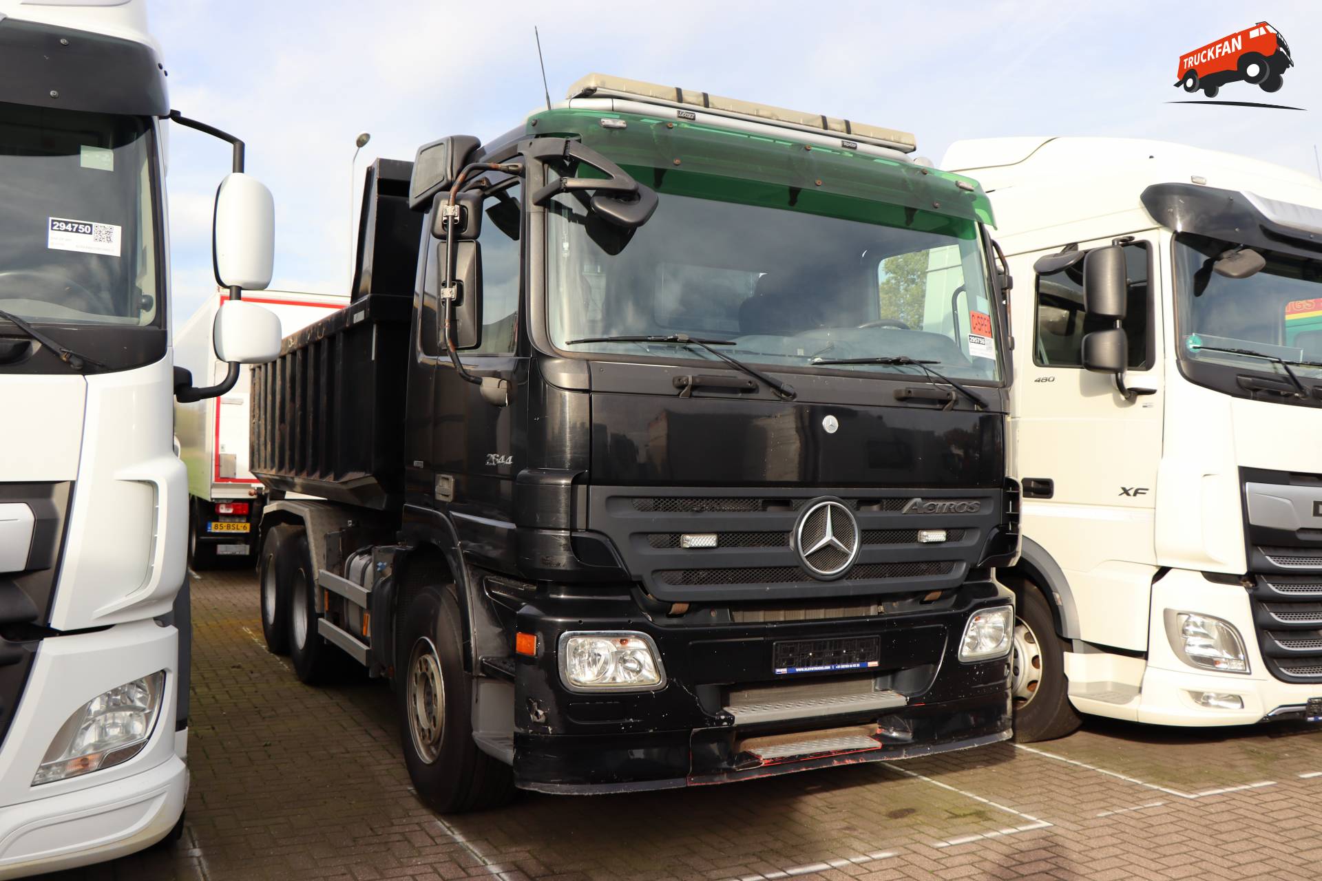 Foto Mercedes-Benz Actros MP2 #1495944