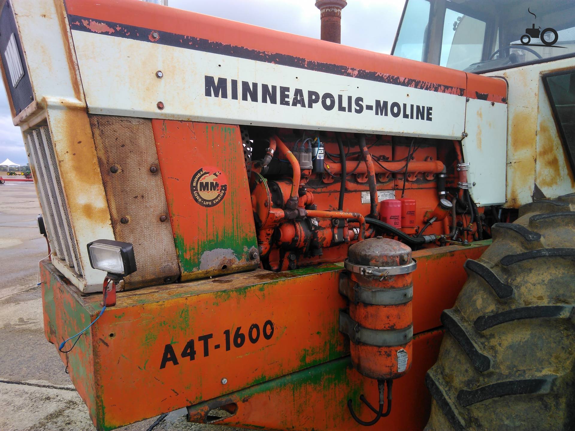 Foto Minneapolis-moline A4T-1600 #1312125