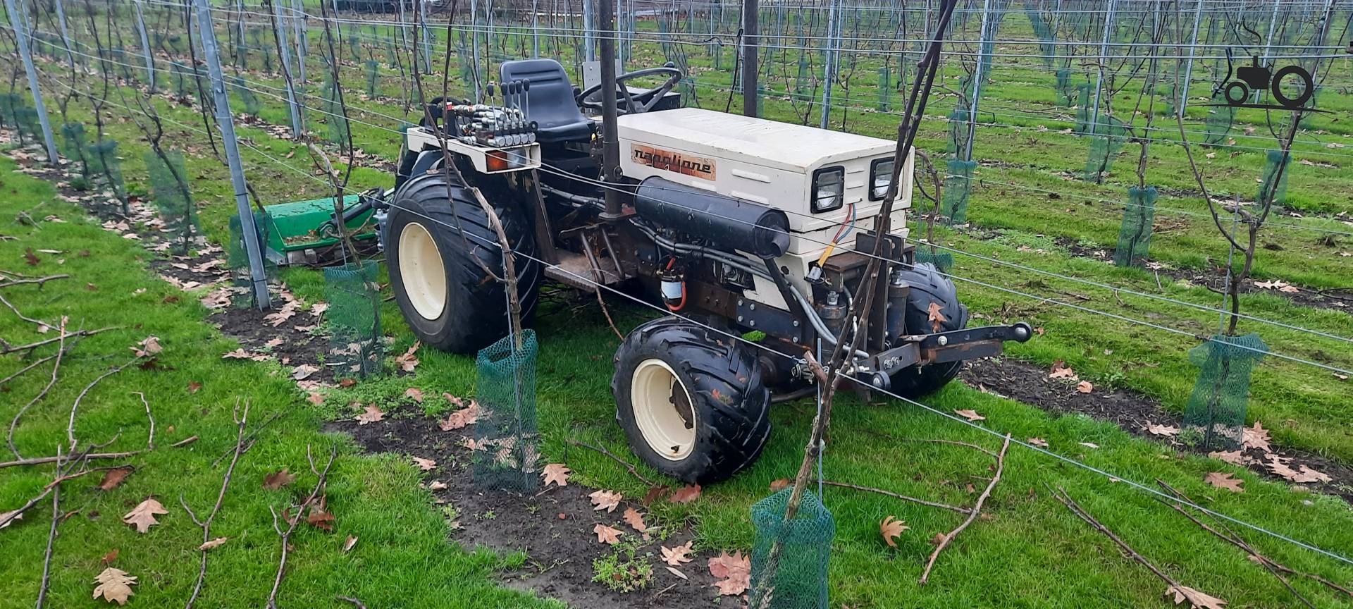 Foto Napolione 4000 4RM #1453199