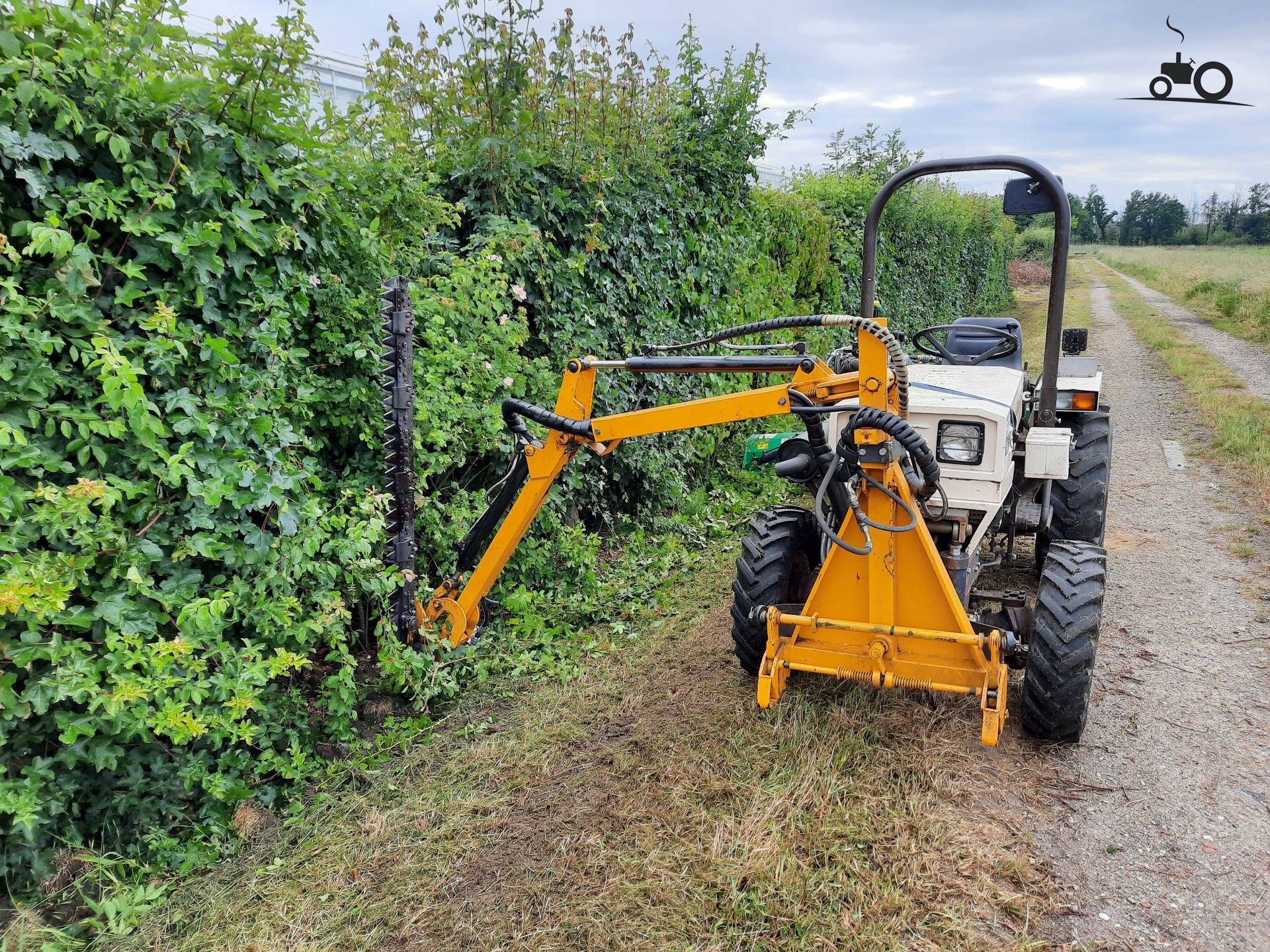 Foto Napolione 4000 4RM #1456670