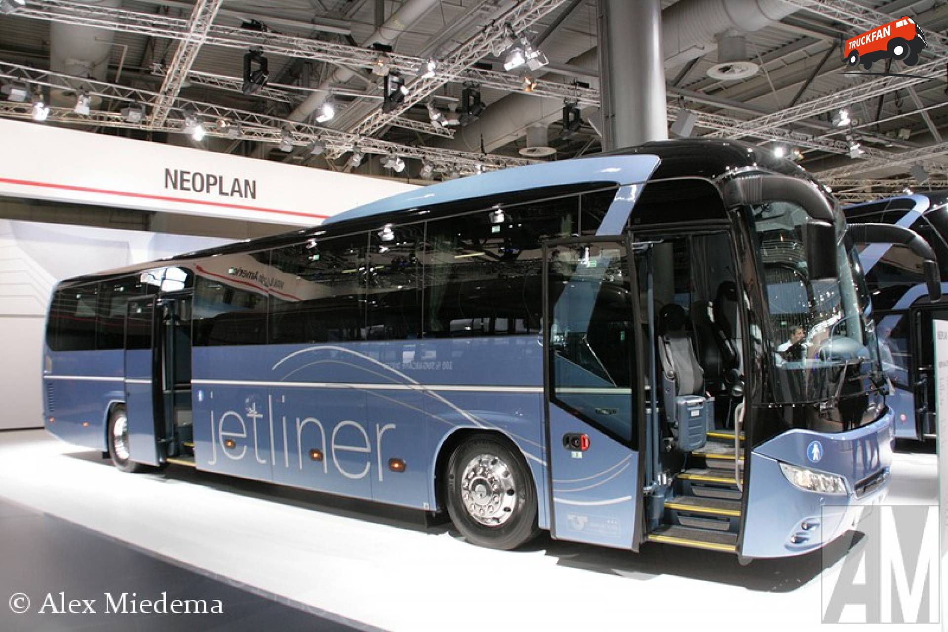 Neoplan Jetliner Fanclub - Specificaties, Foto's, Reviews & Forum