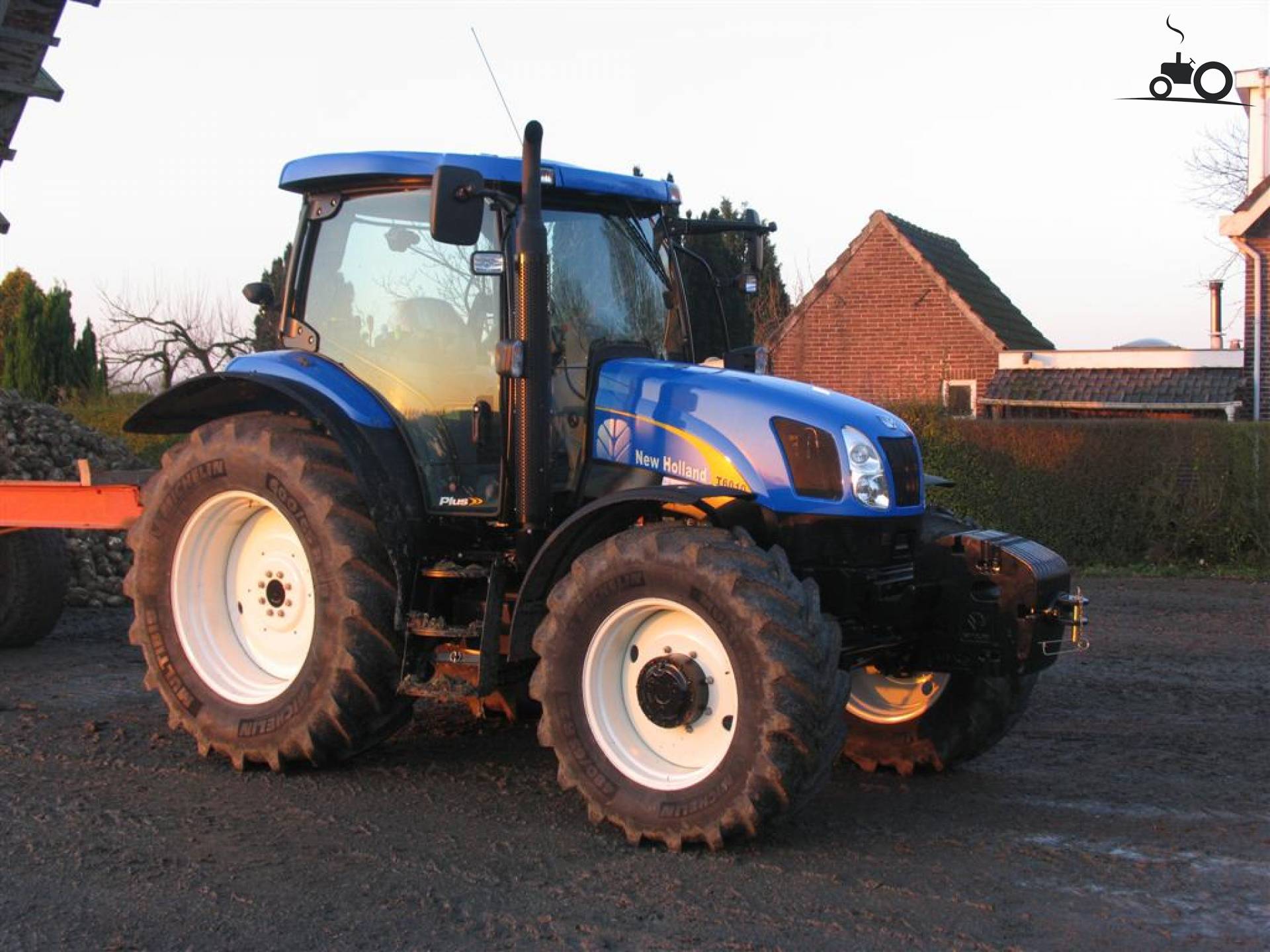Foto New Holland T 6010 #109066