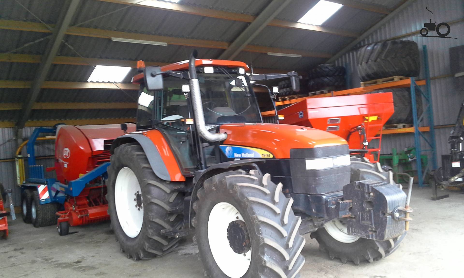 New Holland TM 155