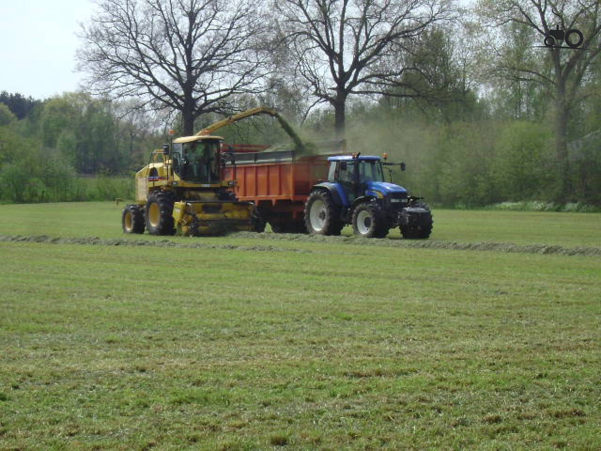 Foto New Holland TM 190 #121229