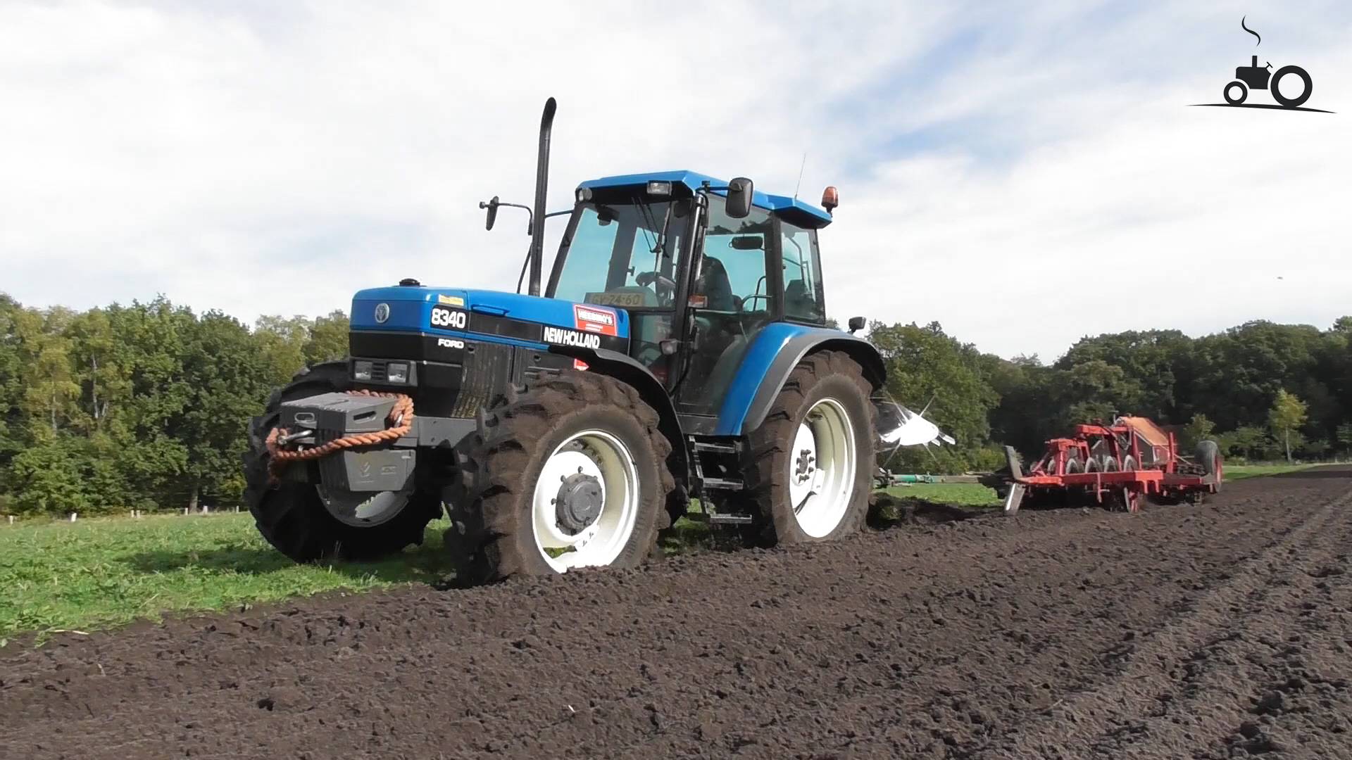 Foto New Holland 8340 #1262631