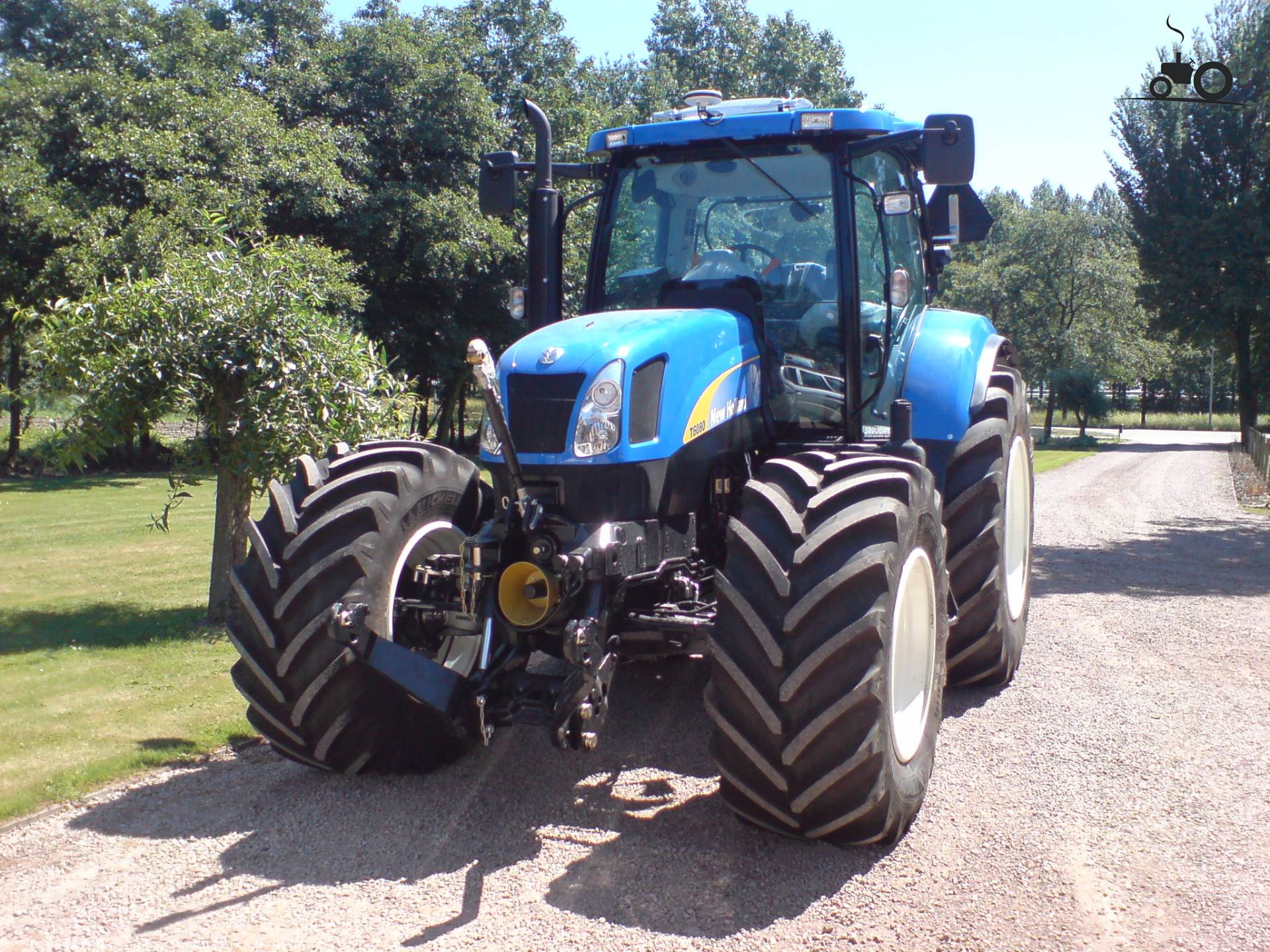 Foto New Holland T 6080 #138083