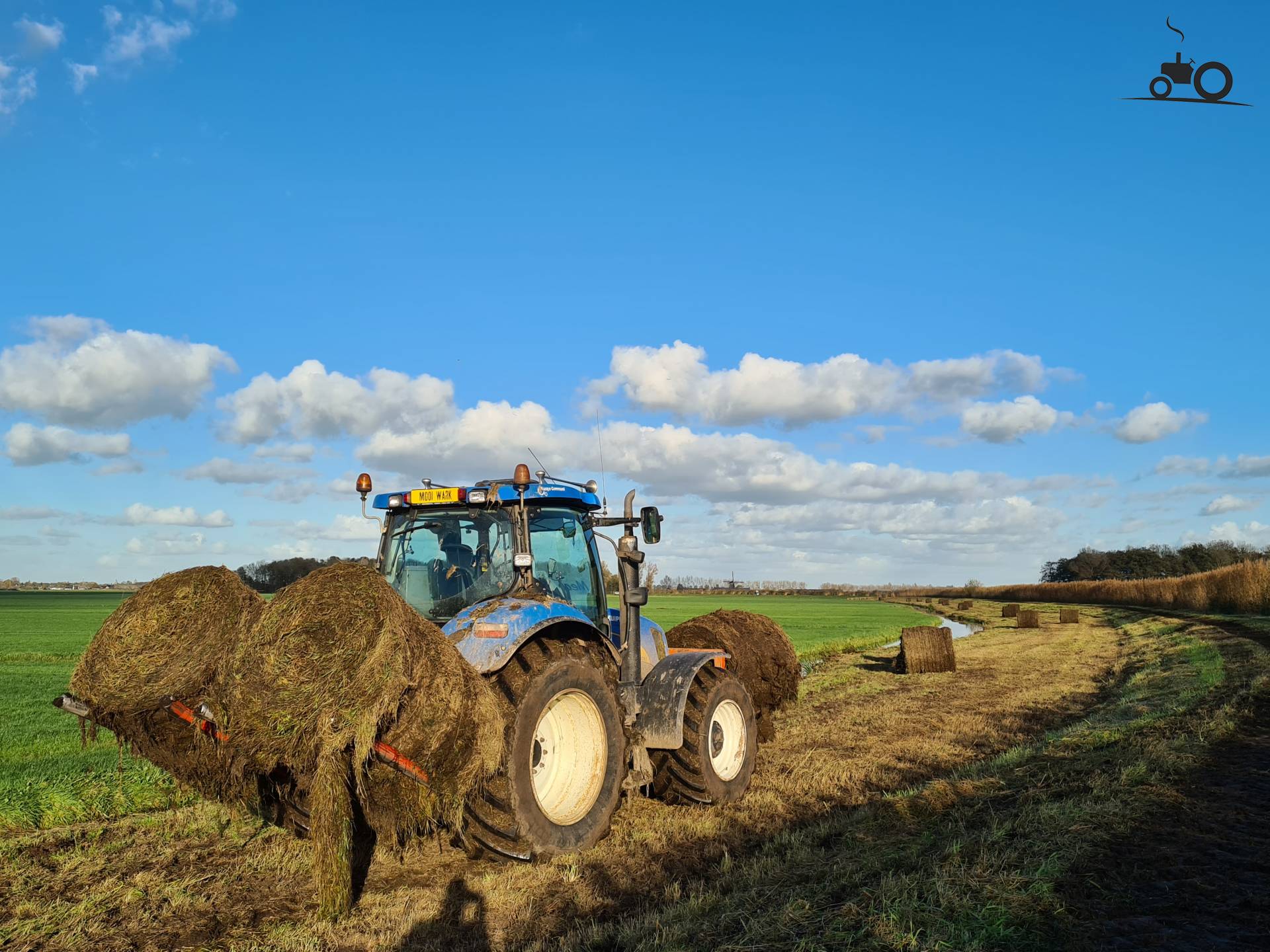 Foto New Holland T 6080 #1383074