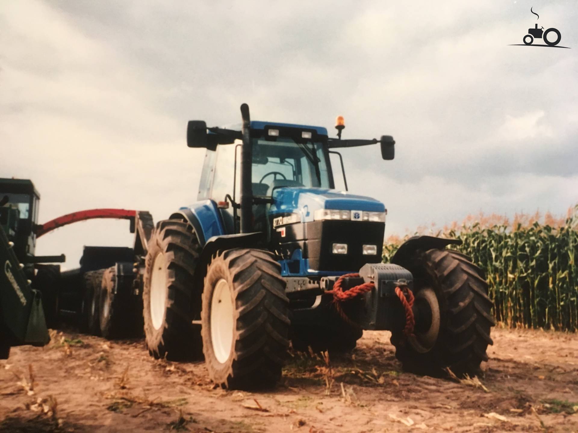 Foto New Holland 8770 #1386898