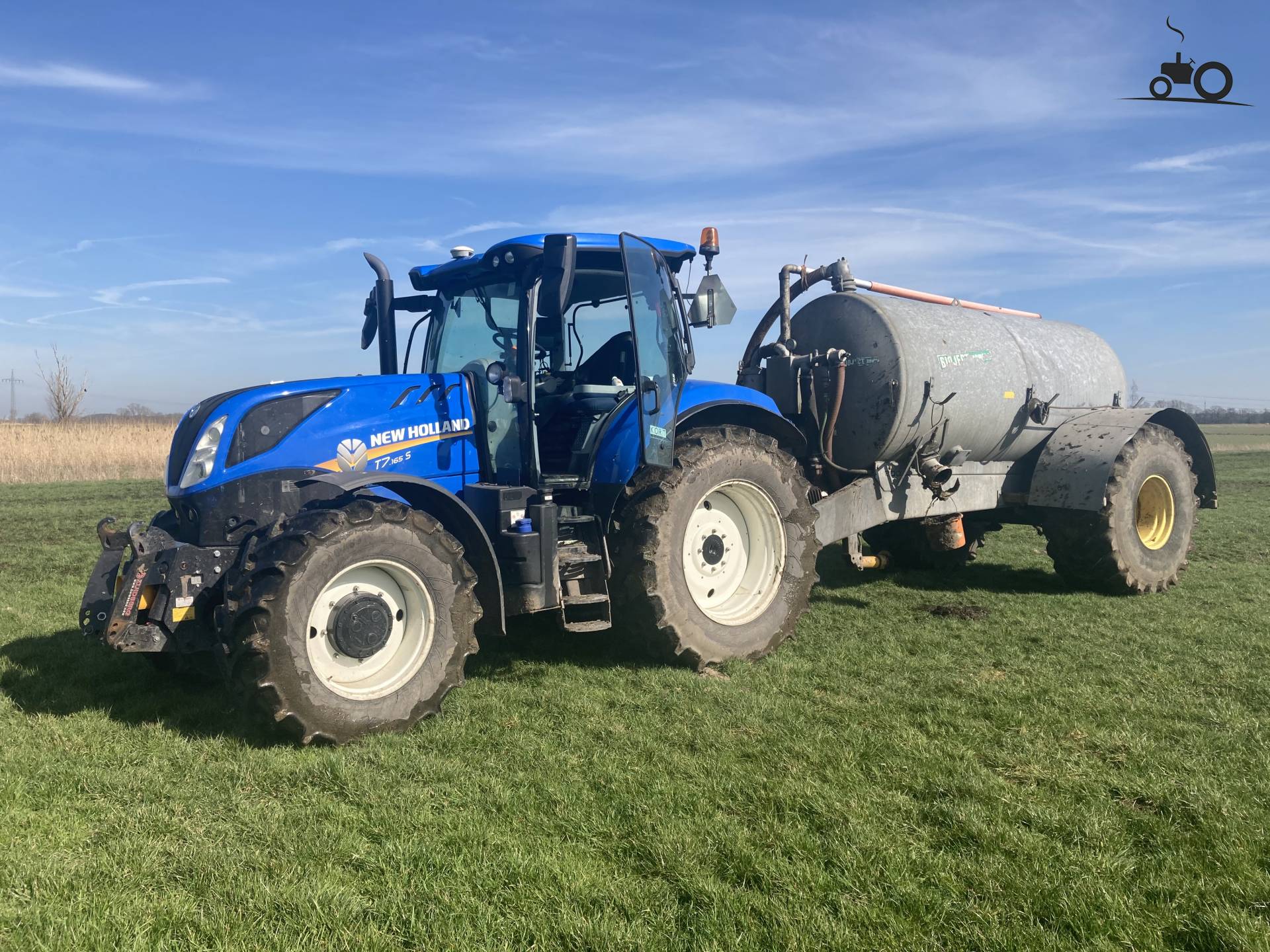 Foto New Holland T7060 #1409958