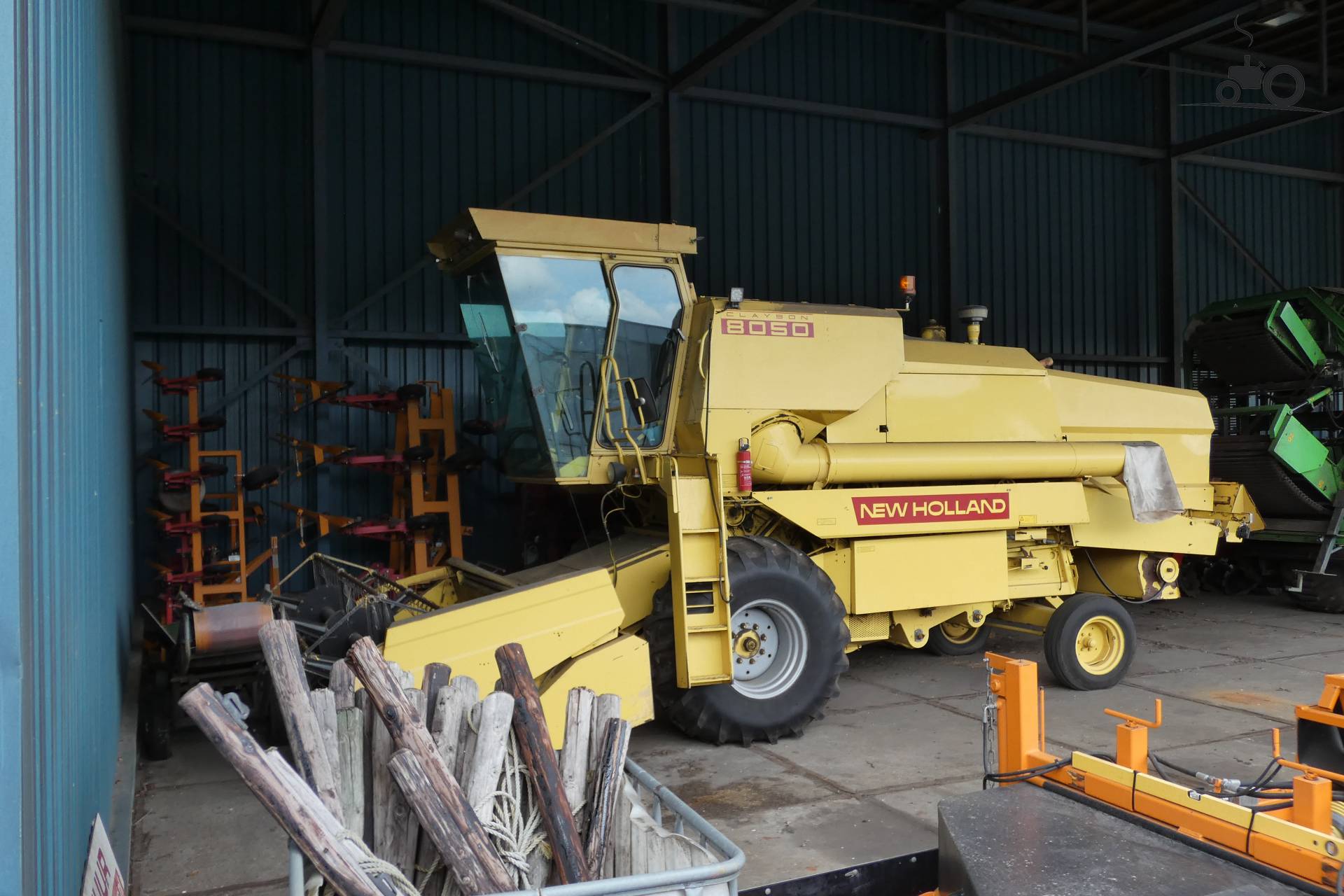 Foto New Holland Clayson 8050 #1477022