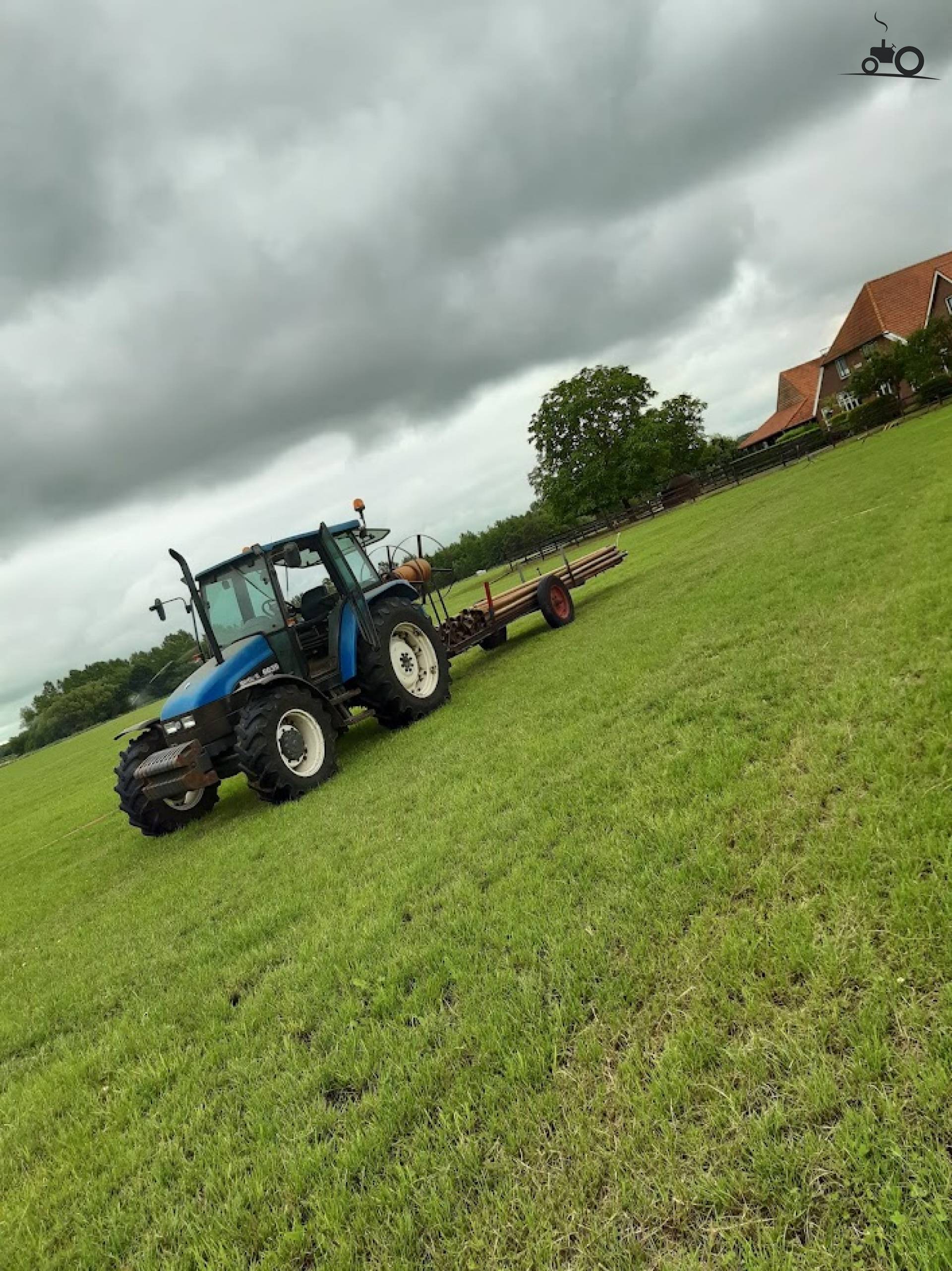 Foto New Holland 6635 #1480699