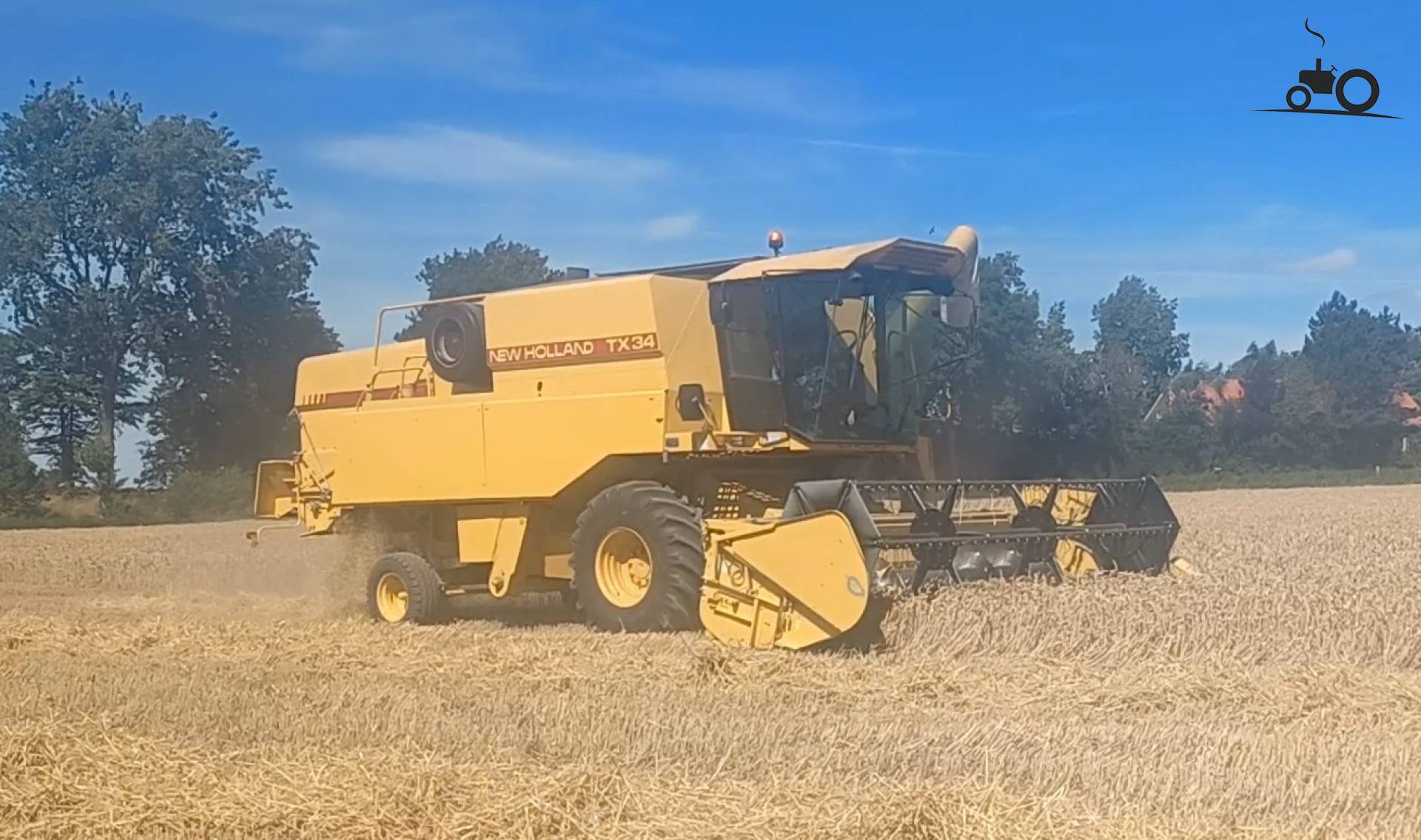 Foto New Holland TX 34 #1481501