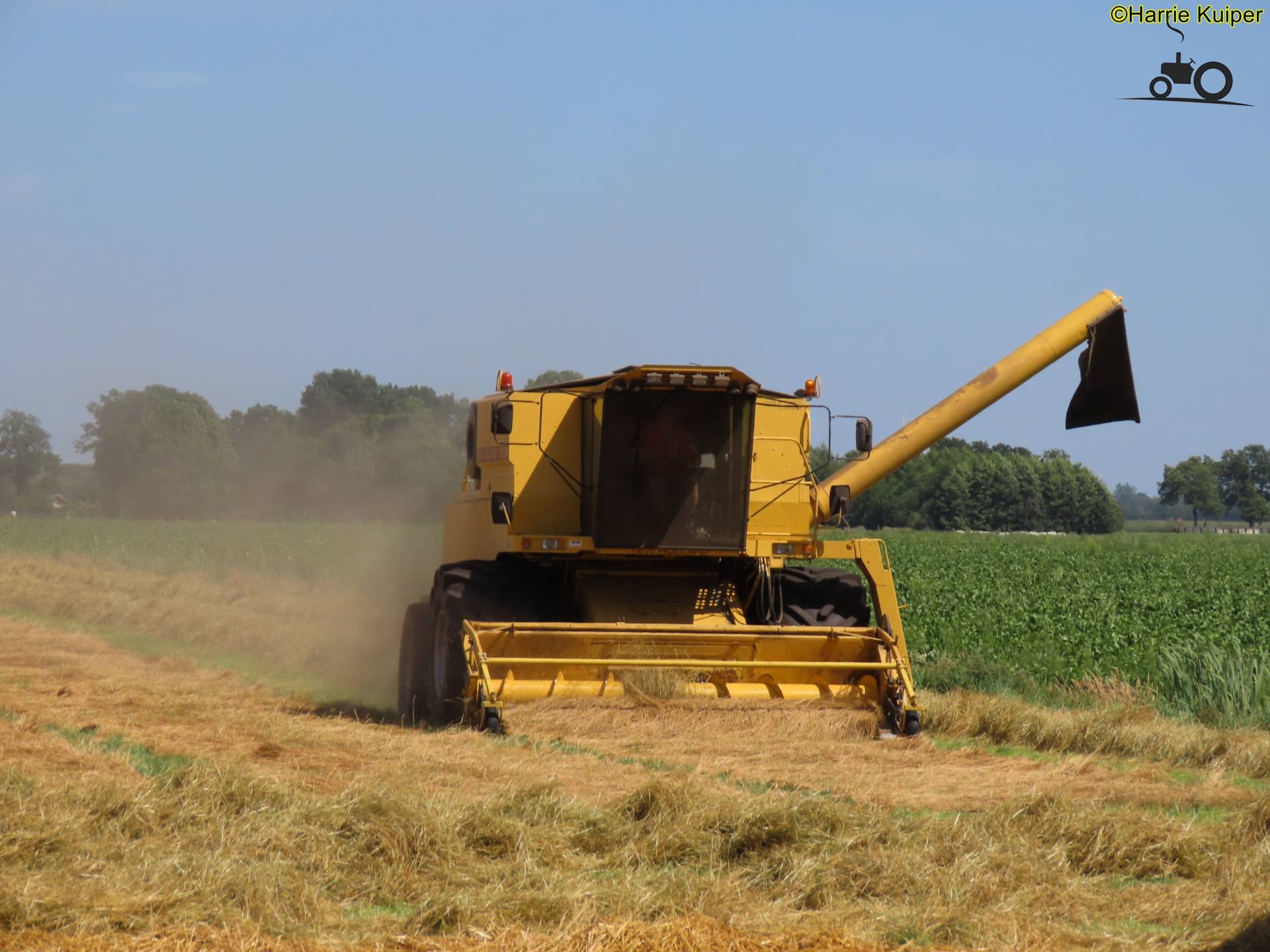 Foto New Holland TX 34 #1485025