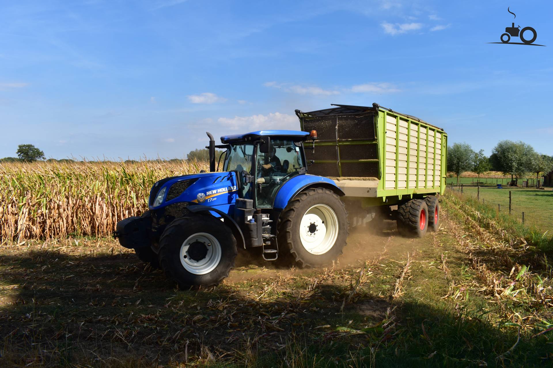 Foto New Holland T 7.210 #1489229