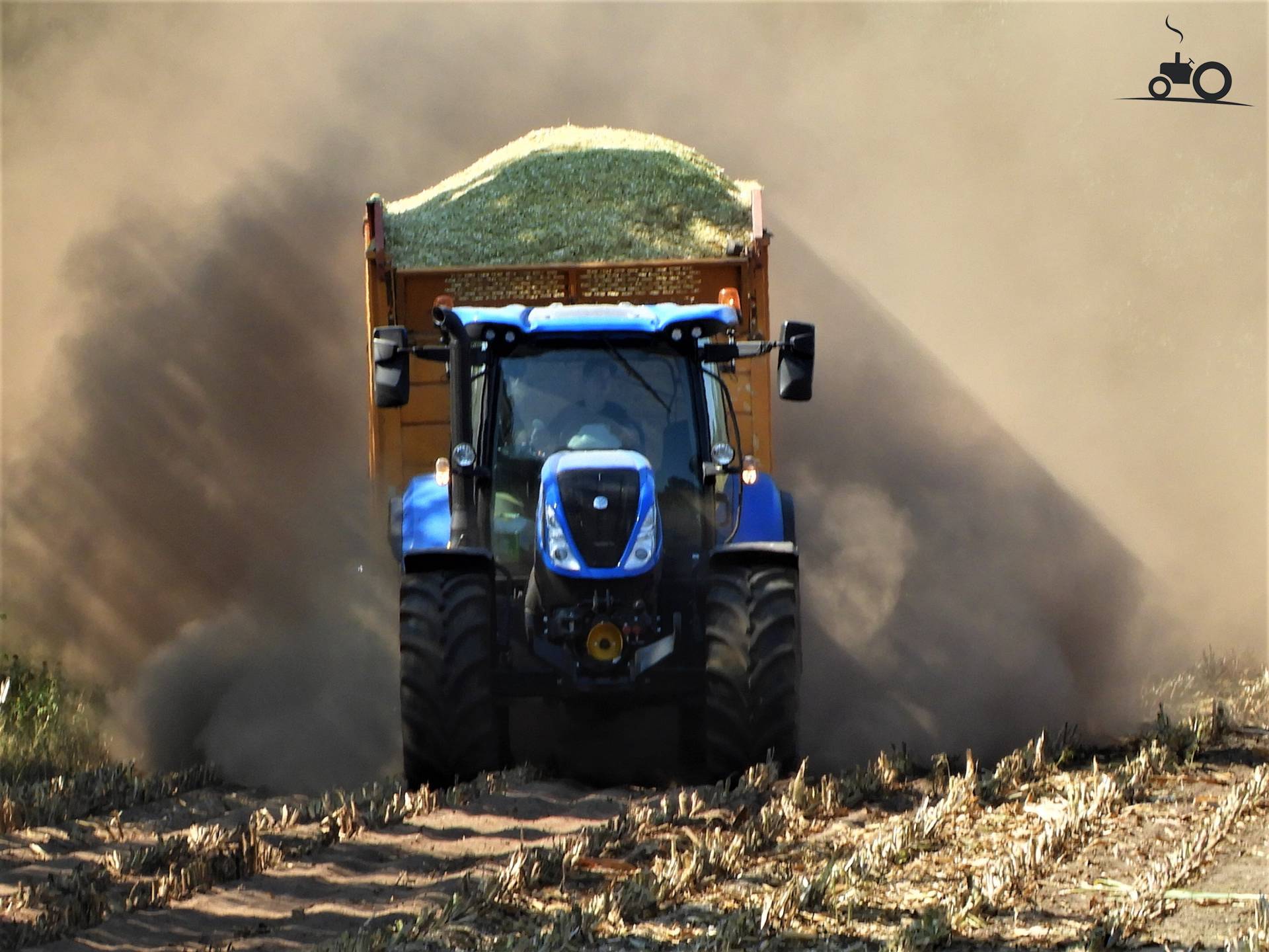 Foto New Holland T 6.180 #1490299