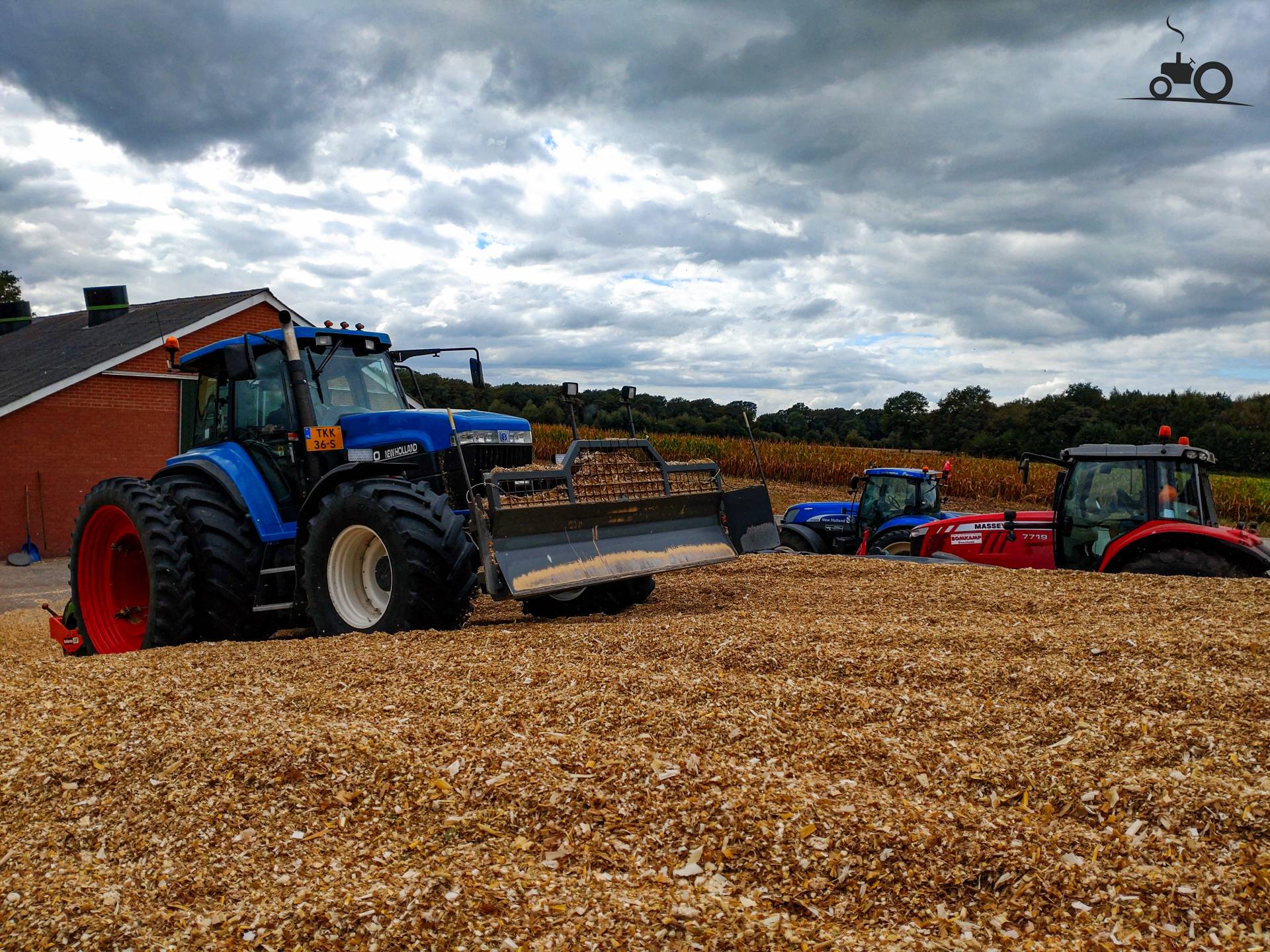 Foto New Holland 8870 #1490435