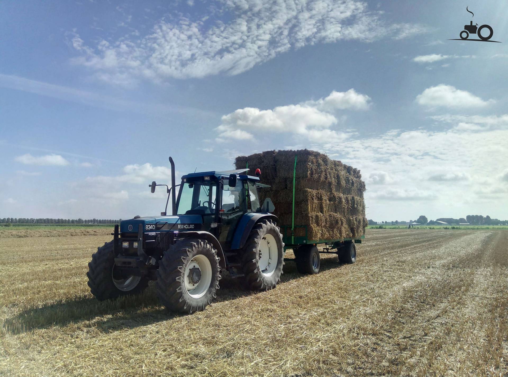 Foto New Holland 8340 #1499430