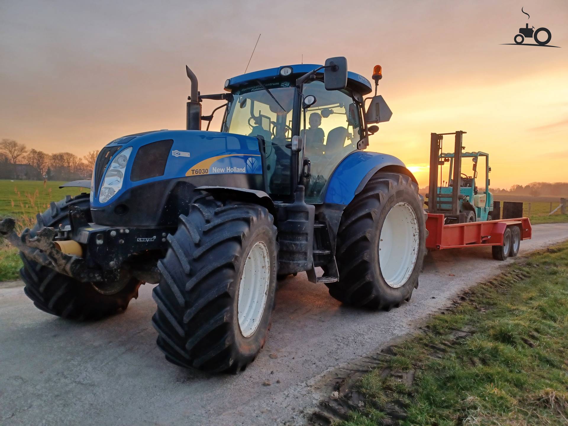 Foto New Holland T 6030 #1508966