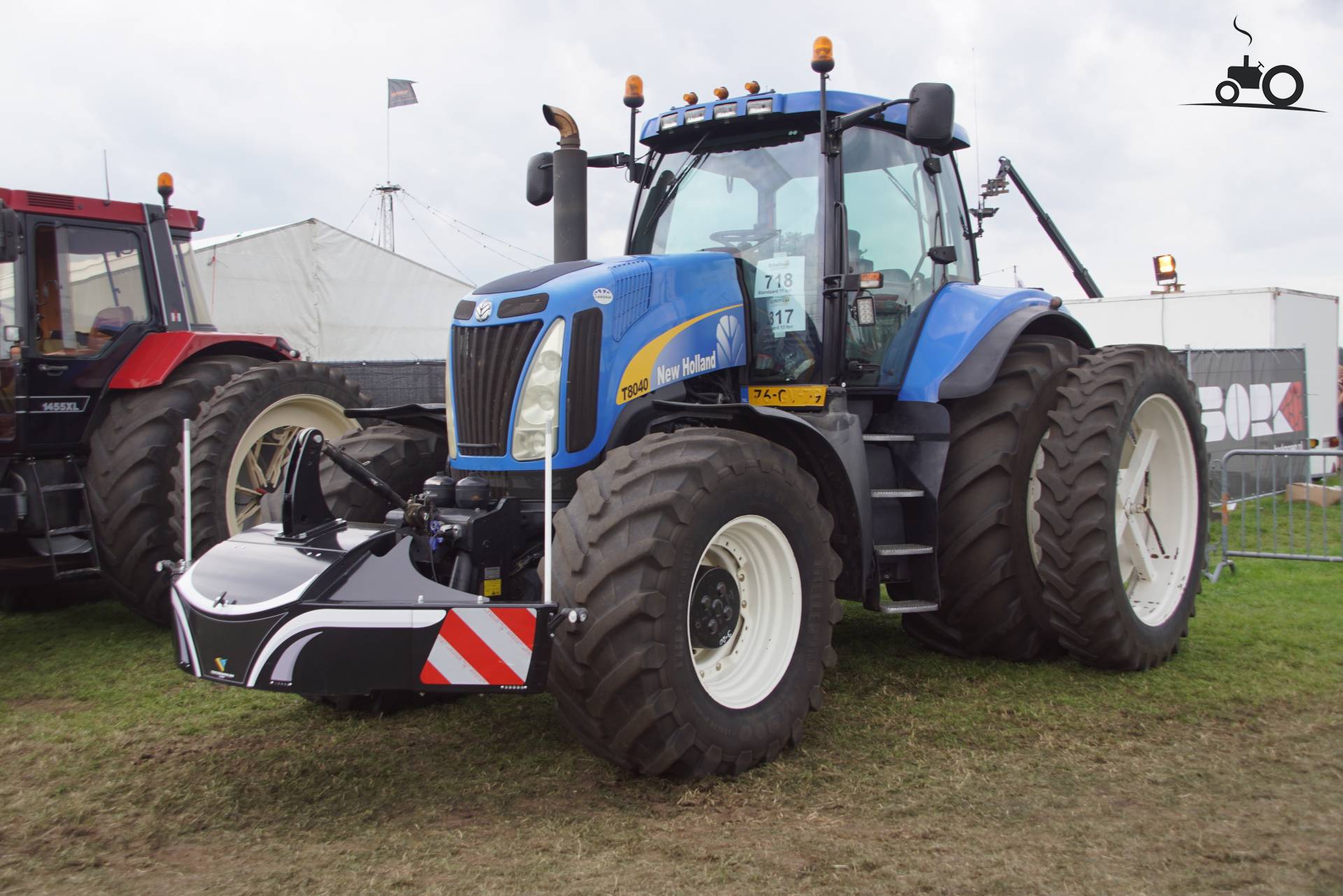 Foto New Holland T 8040 #1531720