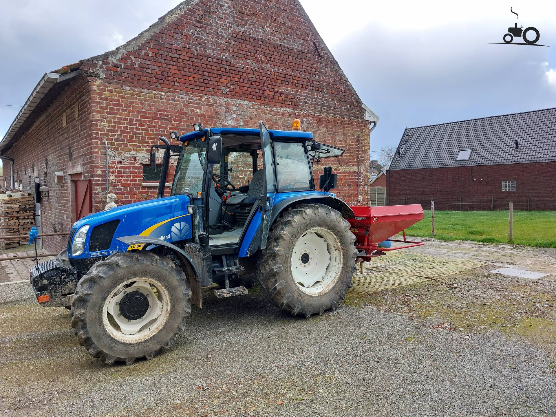 New Holland TL 100 A - Laatste Updates, Foto's & Video's - Pagina 1