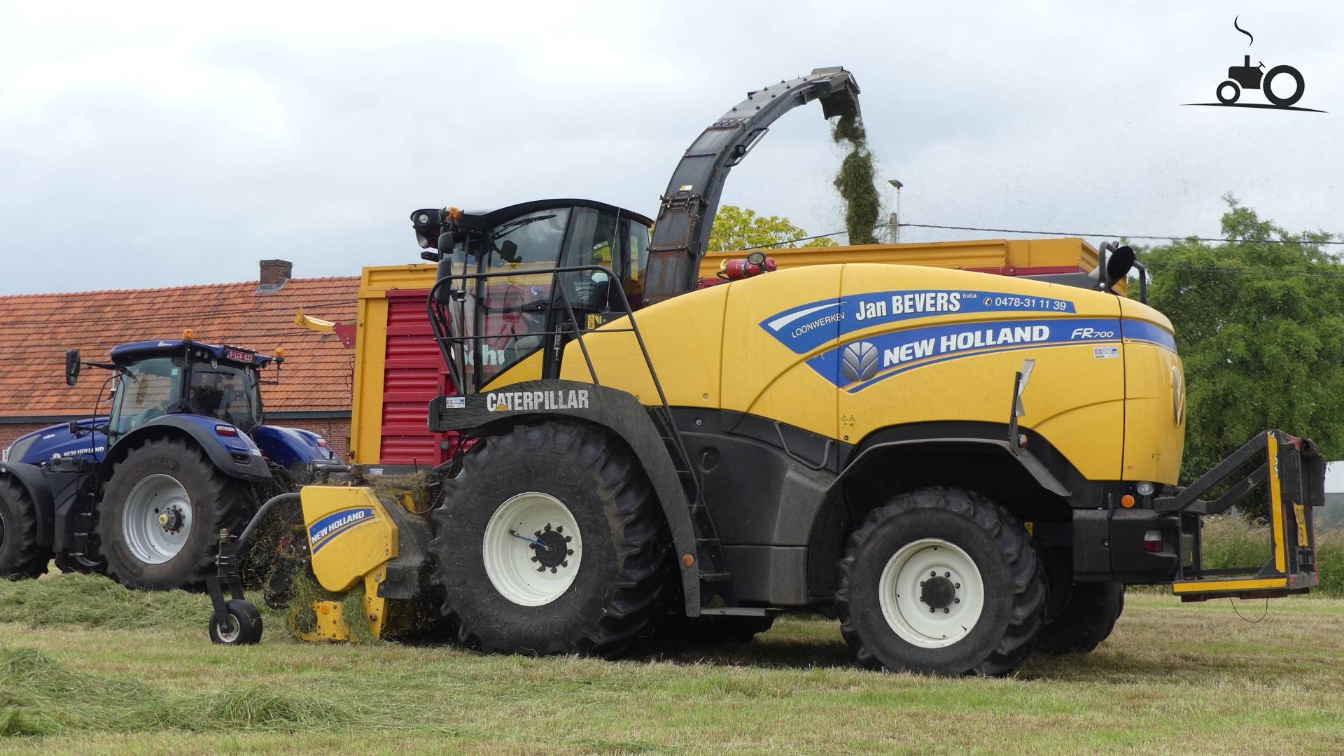 Foto New Holland FR 700 #1572037