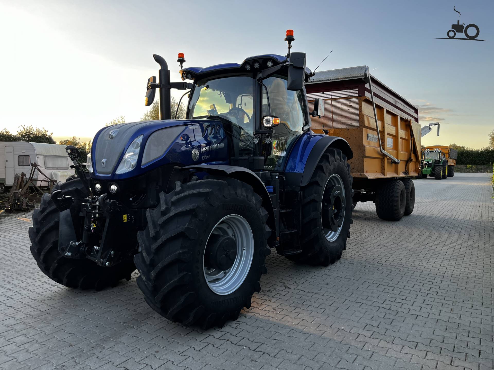 New Holland T 7.300
