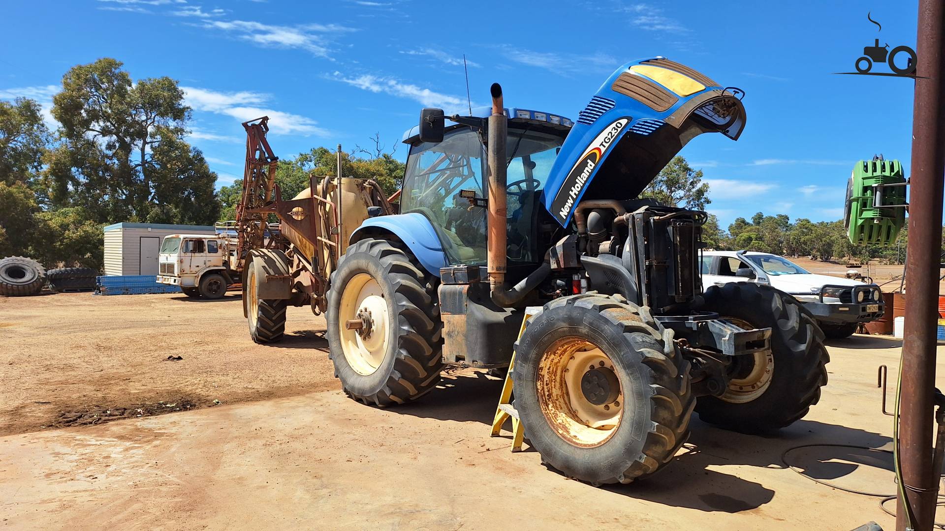 Foto New Holland TG 230 #1608987