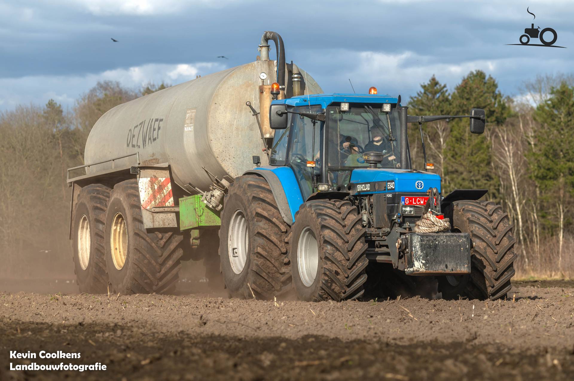 Foto New Holland 8340 #1613347