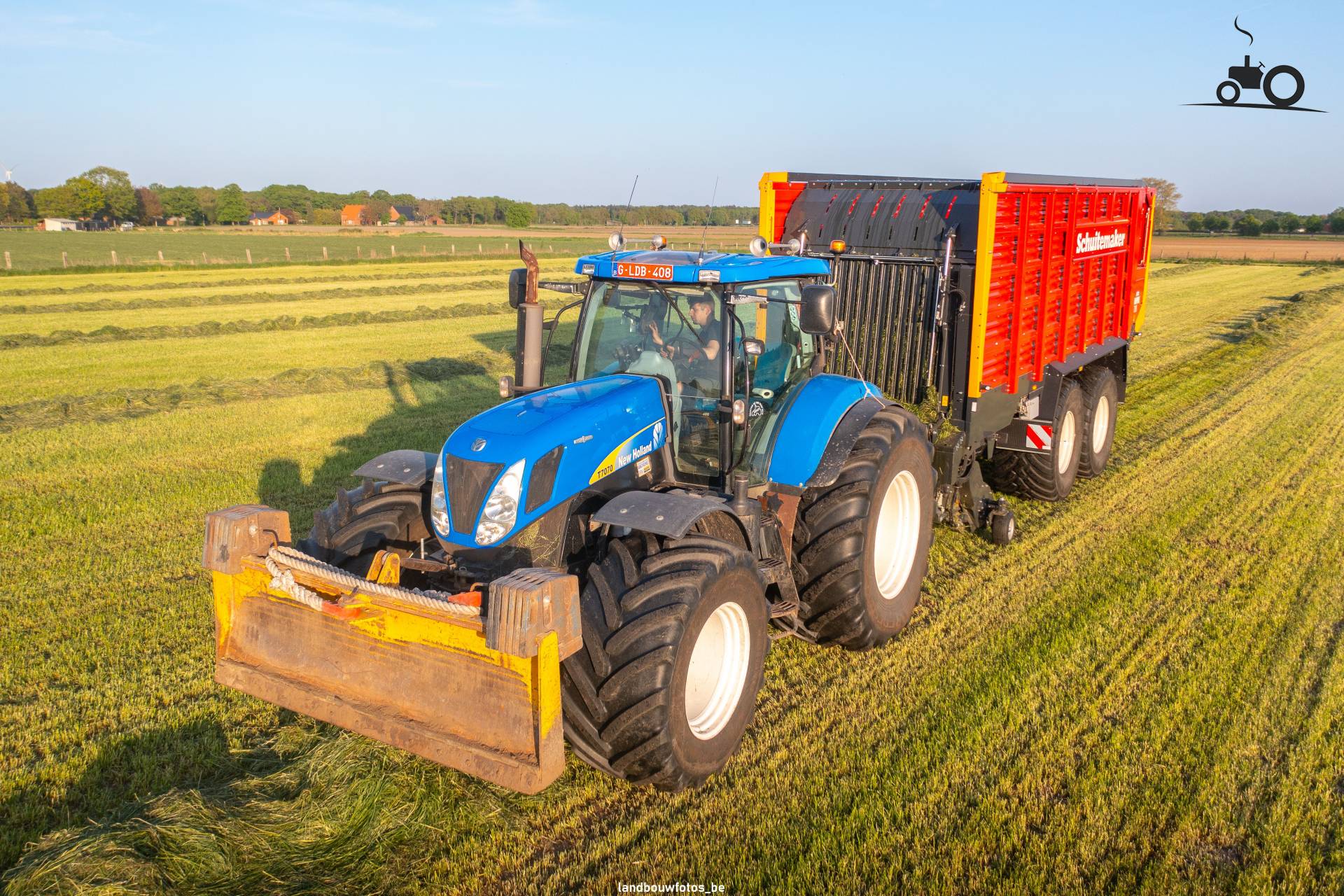 New Holland T7070 + Schuitemaker