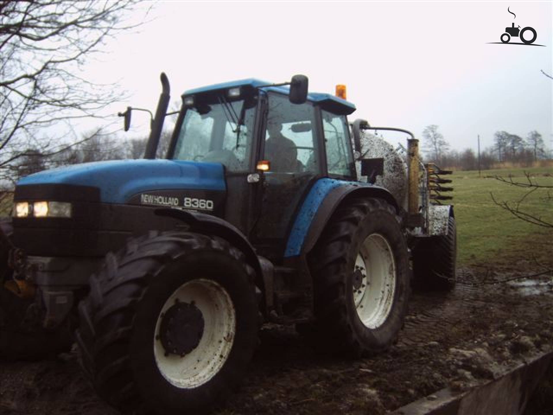 Foto New Holland 8360 #3454